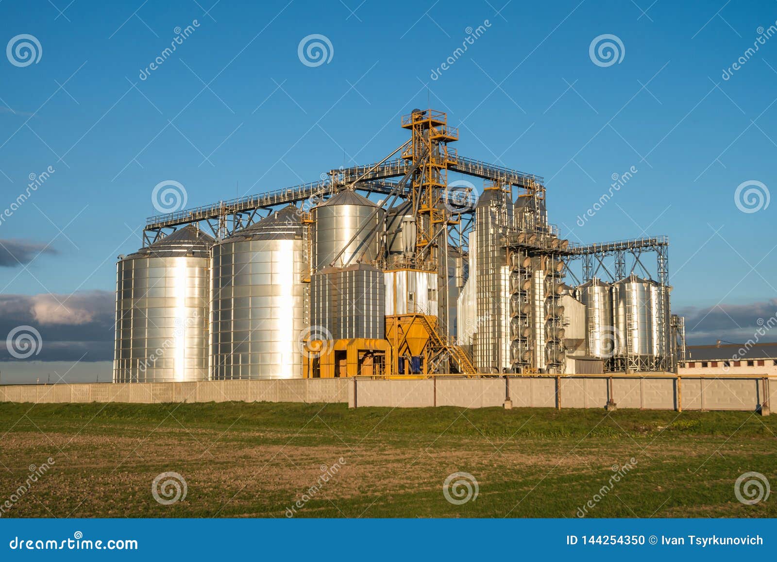 Agro-processing Plant for Processing and Silos for Drying Cleaning and ...