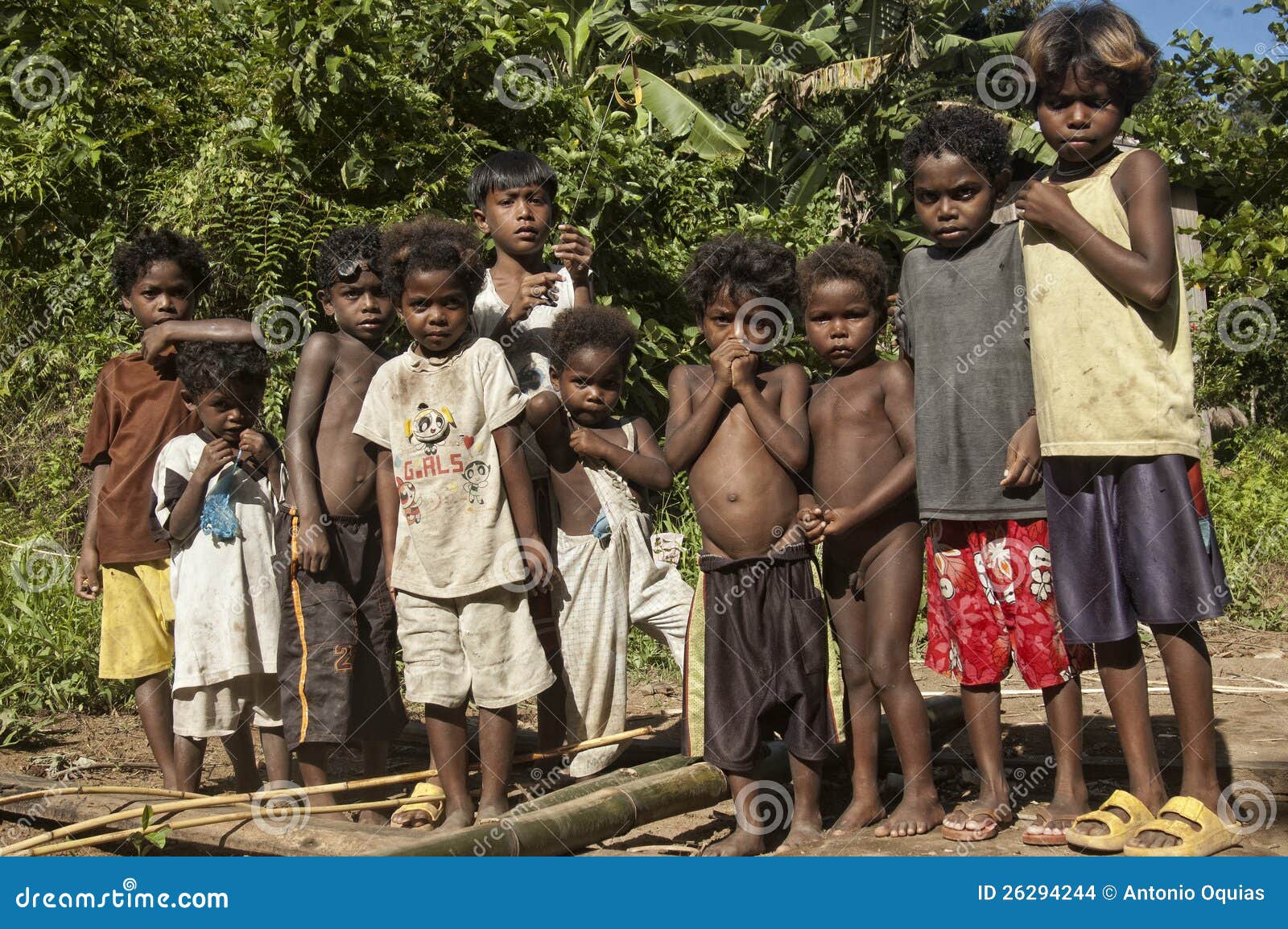 Agta Children editorial stock image. Image of people - 26294244