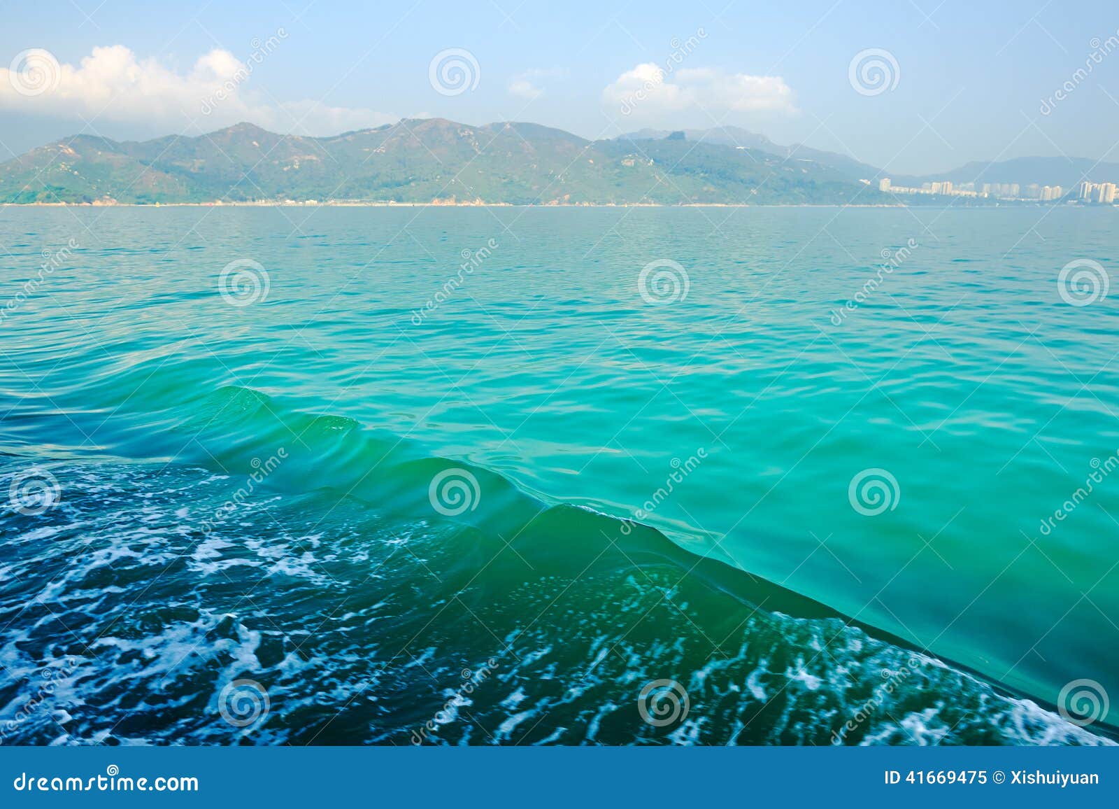 Agua de mar verde imagen de archivo. Imagen de verde - 41669475