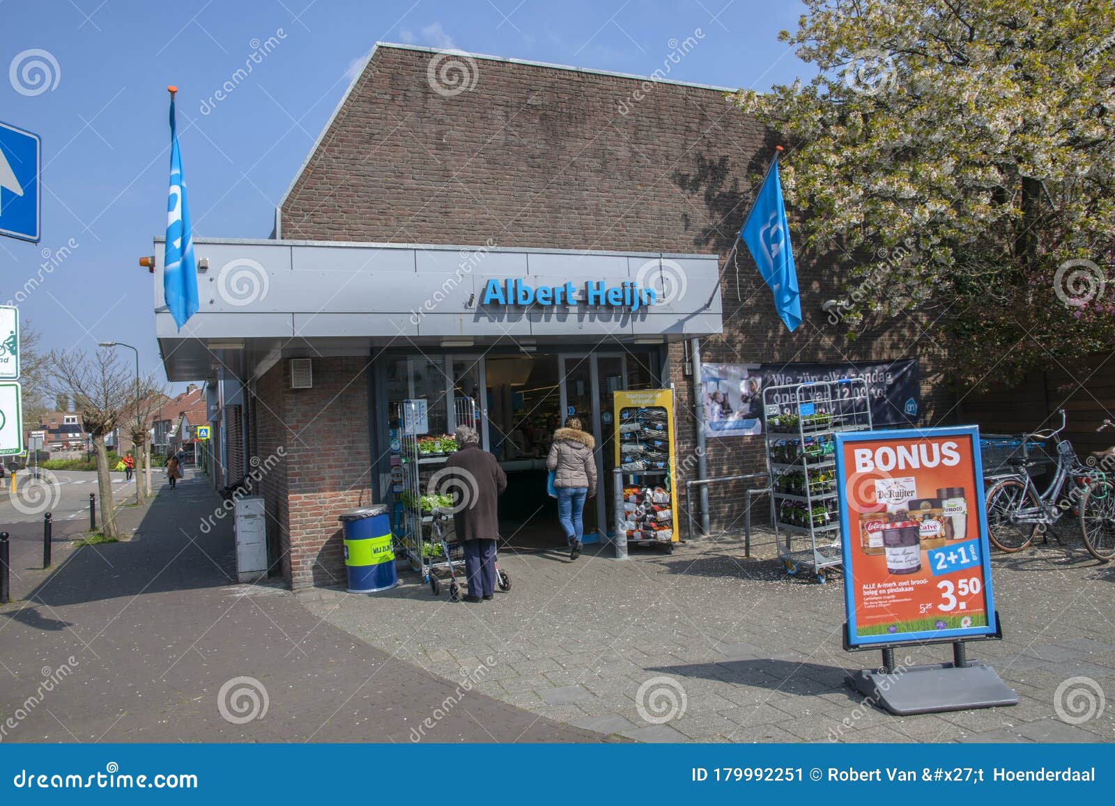AH Supermarket at Abcoude the Netherlands 2019 Editorial Photo - Image ...