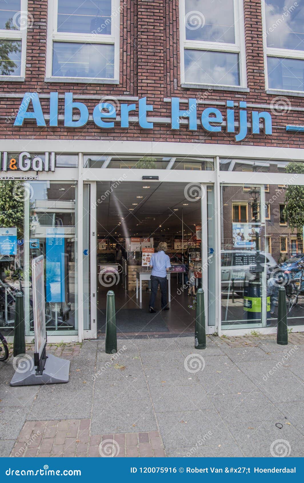 AH Supermarket at Weesp the Netherlands Editorial Photo - Image of blue ...