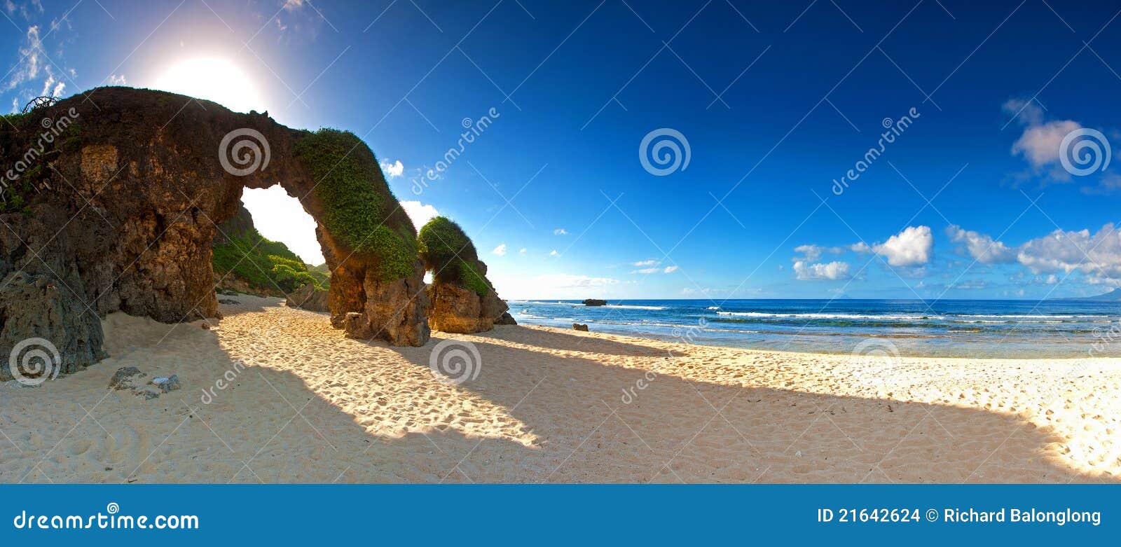 Ahao Rock Arch of Batanes Philippines Stock Photo - Image of arch, rock ...