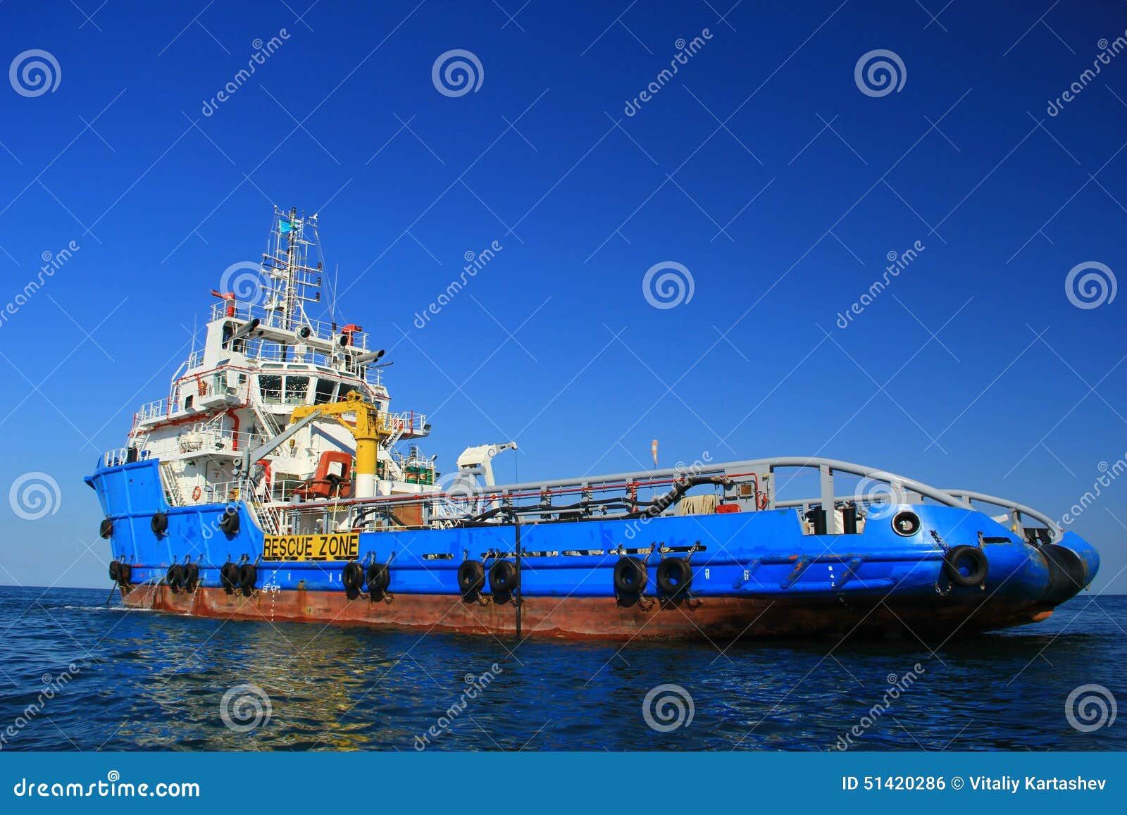 AHTS-Schiff stockfoto. Bild von besatzung, verankerungen - 51420286