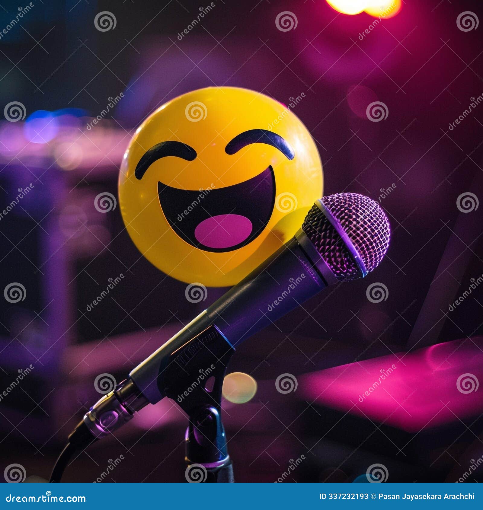 Smiley Face Singing on Stage with Microphone and Spotlights Stock ...