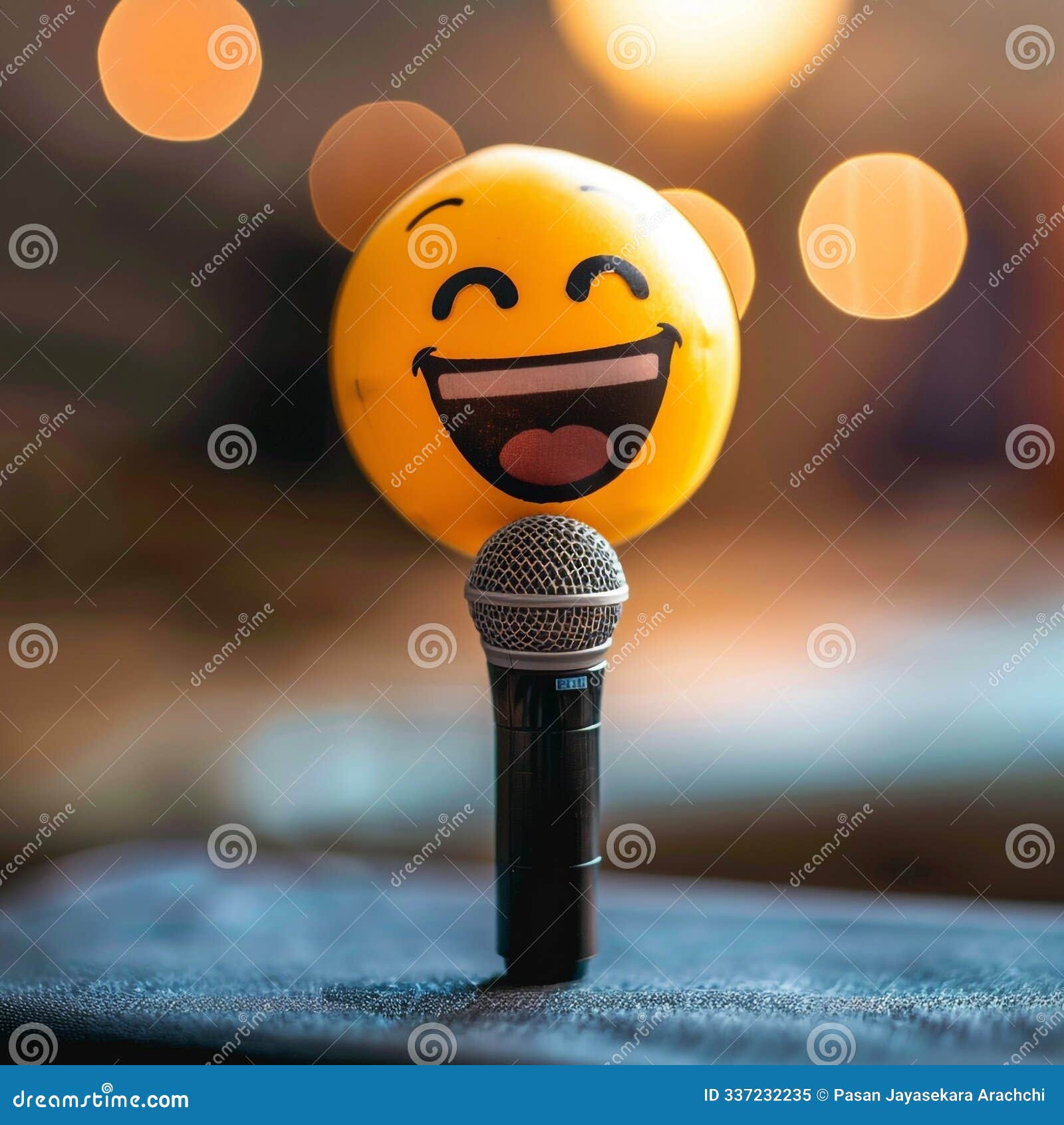 Smiley Face Singing on Stage with Microphone and Spotlights Stock ...