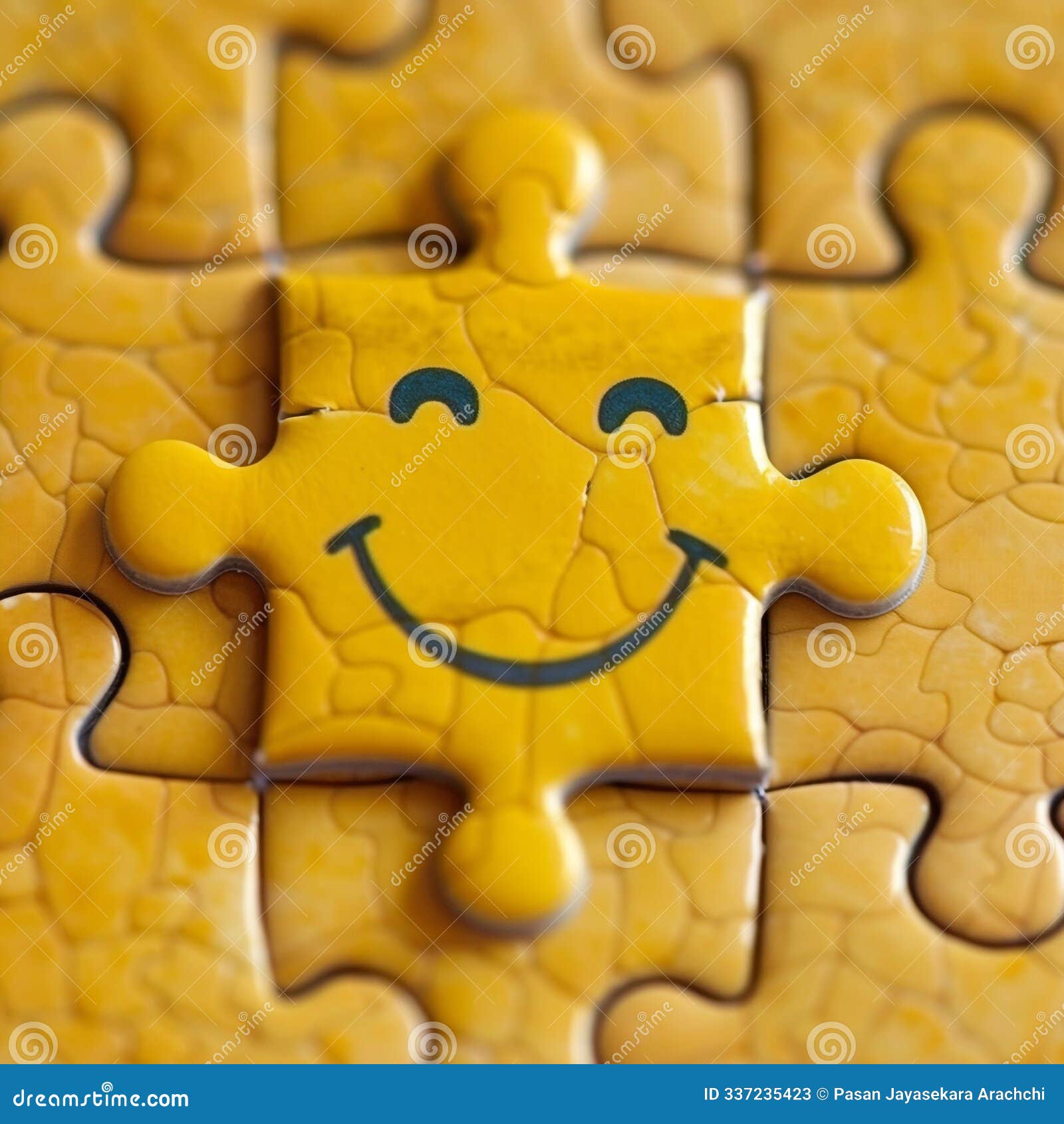 Smiley Face Solving Jigsaw Puzzle Stock Illustration - Illustration of ...