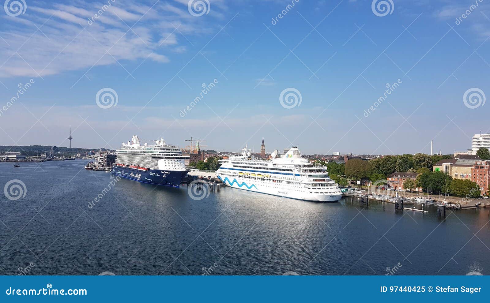 Aida editorial image. Image of germany, aida, oslo, water - 97440425