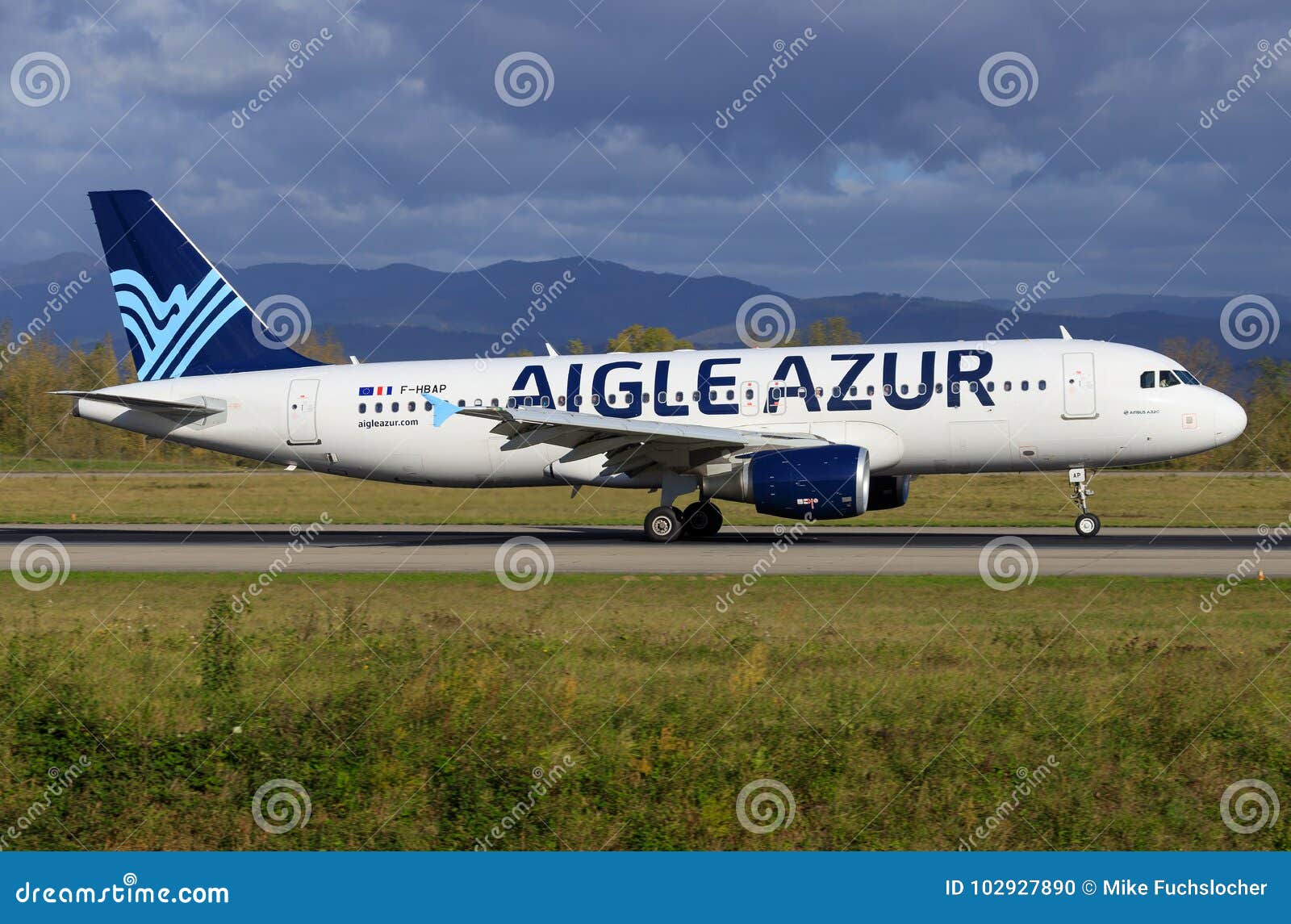Aigle Azur image éditorial. Image of jetliner, bien - 102927890