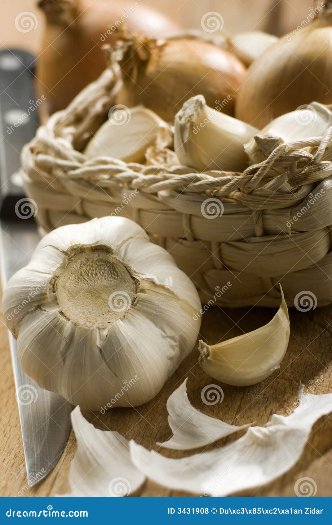 Ail photo stock. Image du cuisine, santé, épice, fermer - 3431908