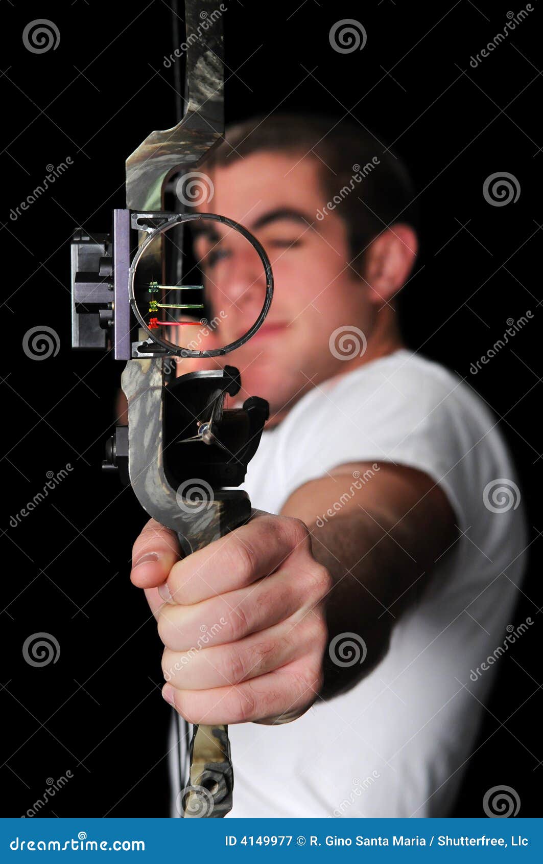 Aiming With Arrow Royalty Free Stock Photography - Image: 4149977