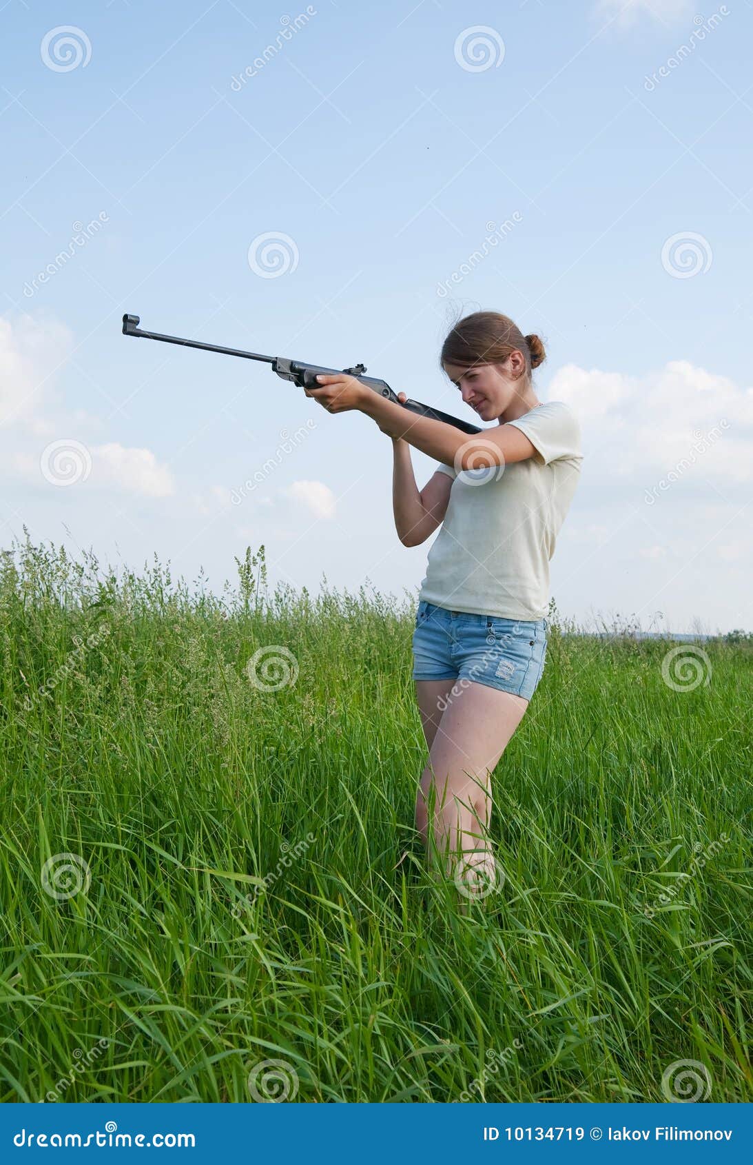 Aiming girl stock image. Image of game, patriot, shooting - 10134719
