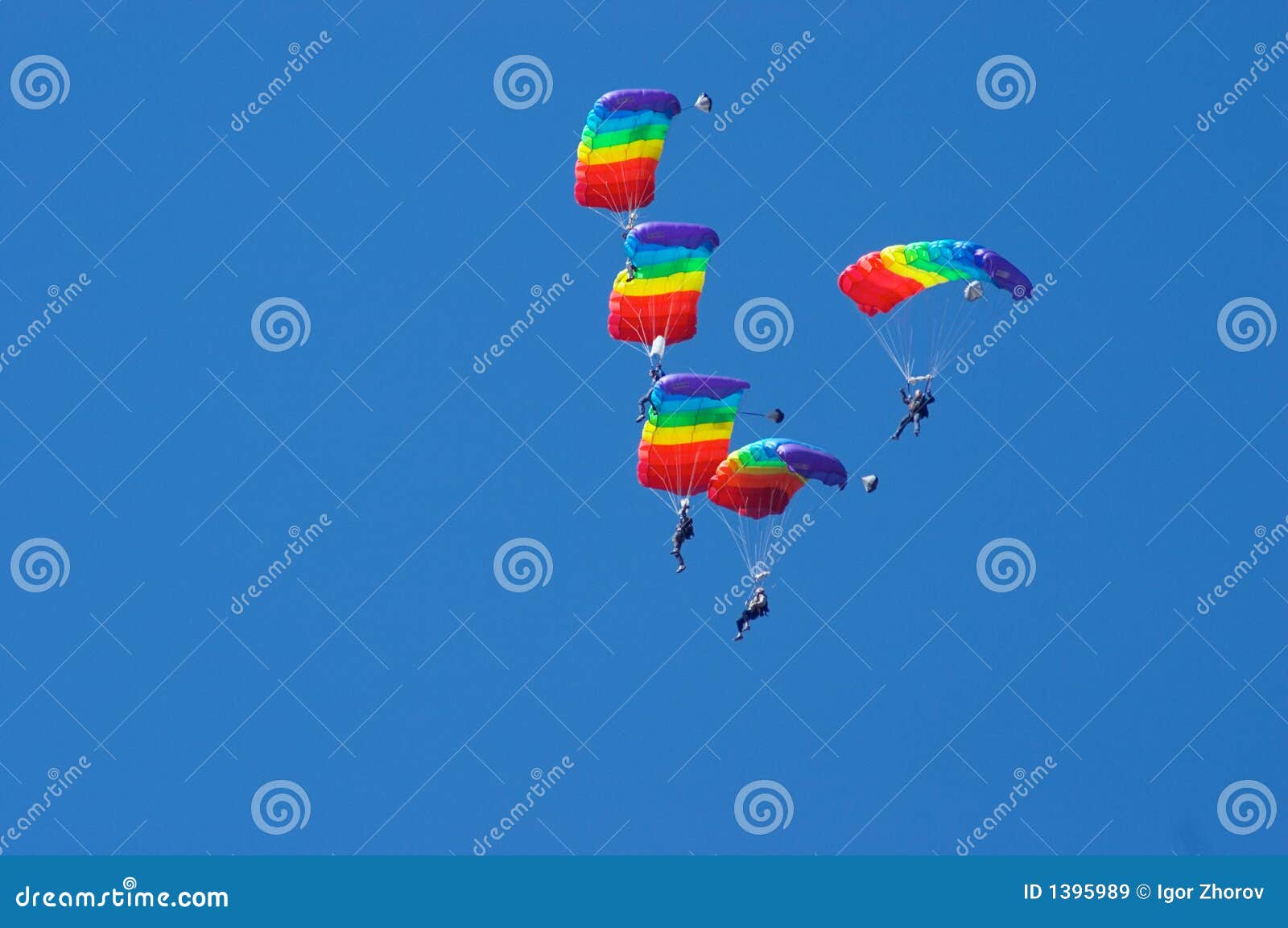 Air acrobatics stock image. Image of parachutes, novosibirsk - 1395989
