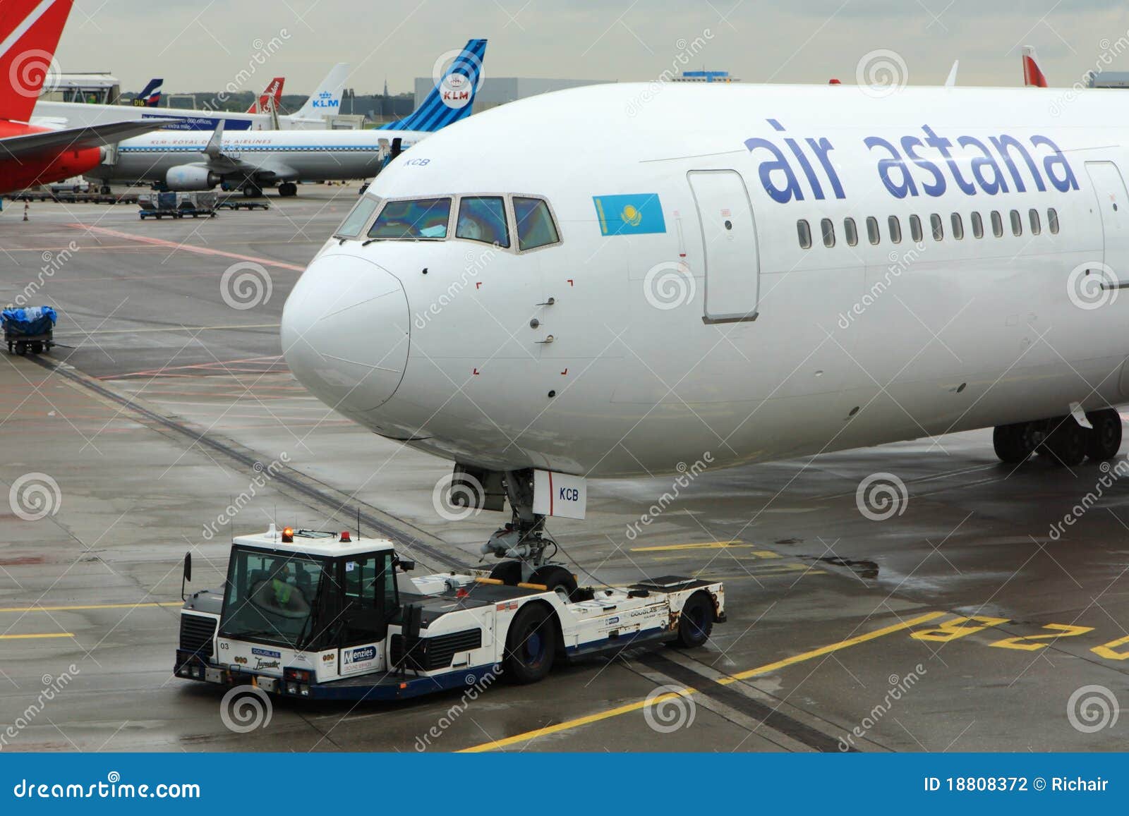 Air Astana 767 Pushing Back from Gate Editorial Photography - Image of ...