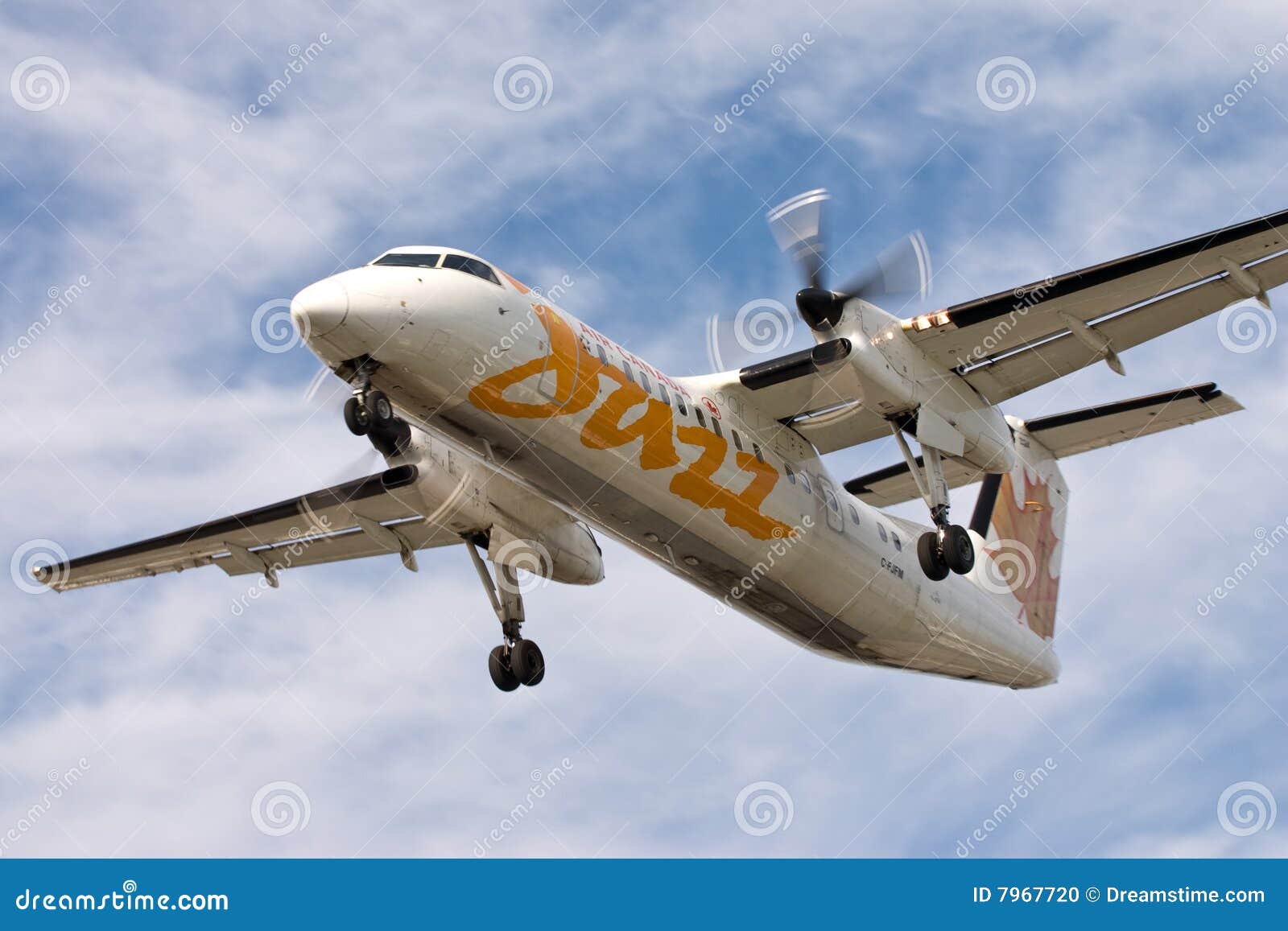Air Canada Jazz Dash 8 Plane Landing Editorial Image - Image of airport ...