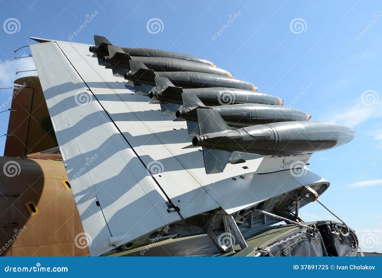 Air Fighter Wing with Armament Stock Image - Image of wind, historic ...