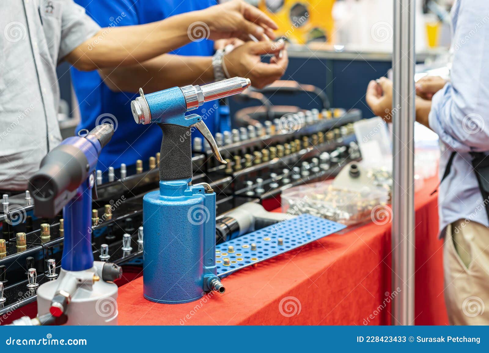 Air Pop Pneumatic Blind Rivet Gun with Accessories for Assembling ...