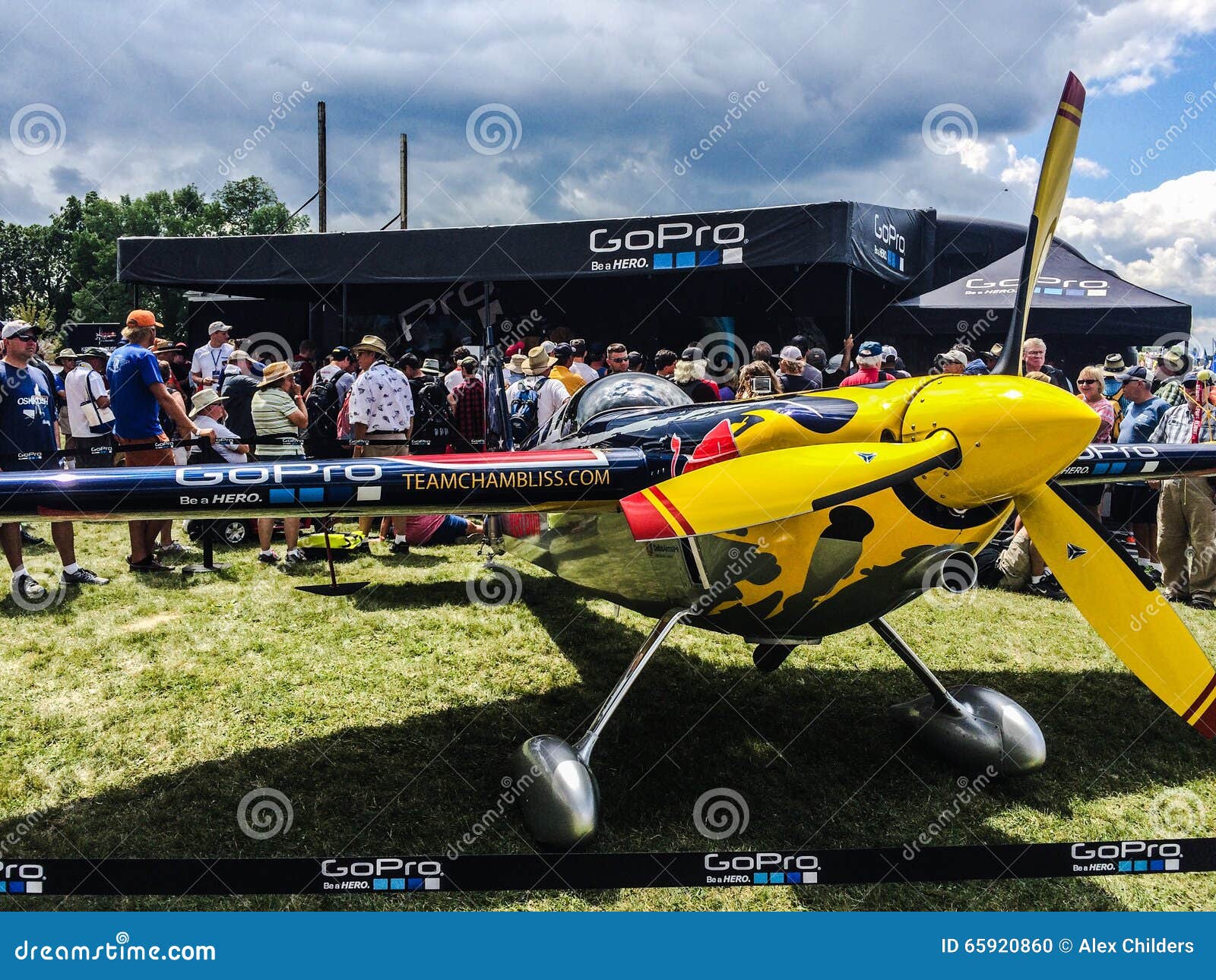 Air races editorial image. Image of races, gopro, flight - 65920860