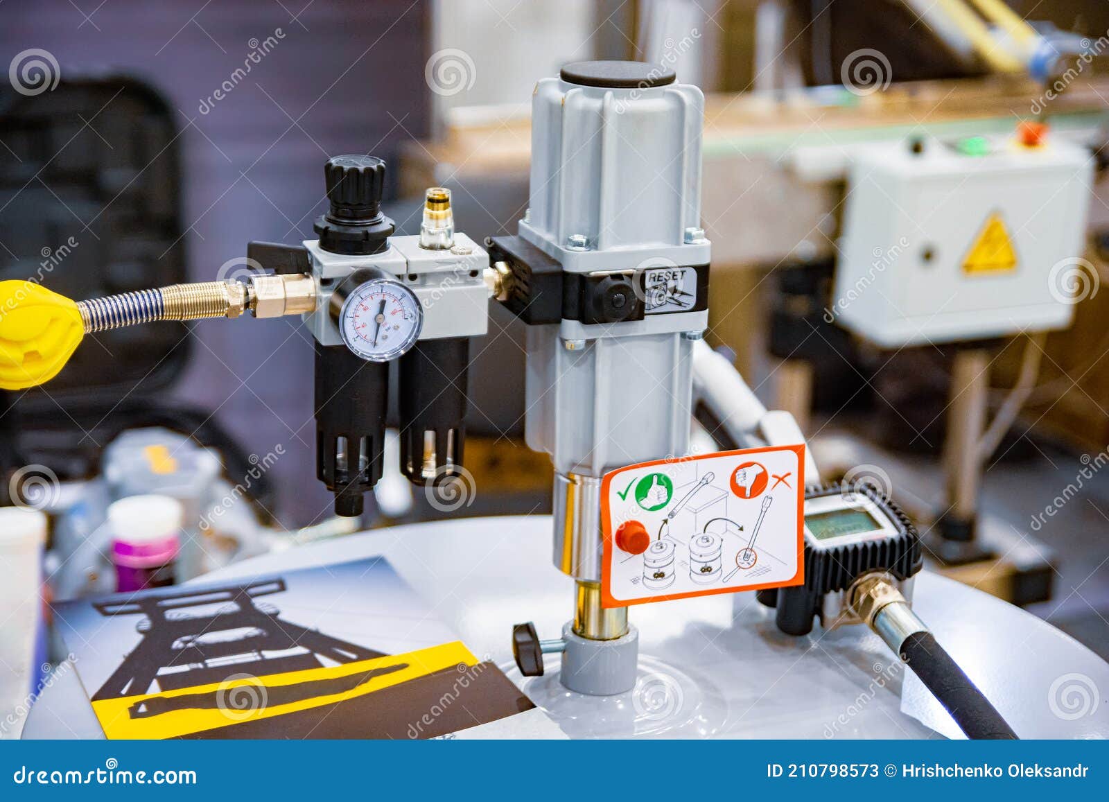 Air Regulator with Filter and Lubricator for Intensive Use of Pneumatic ...