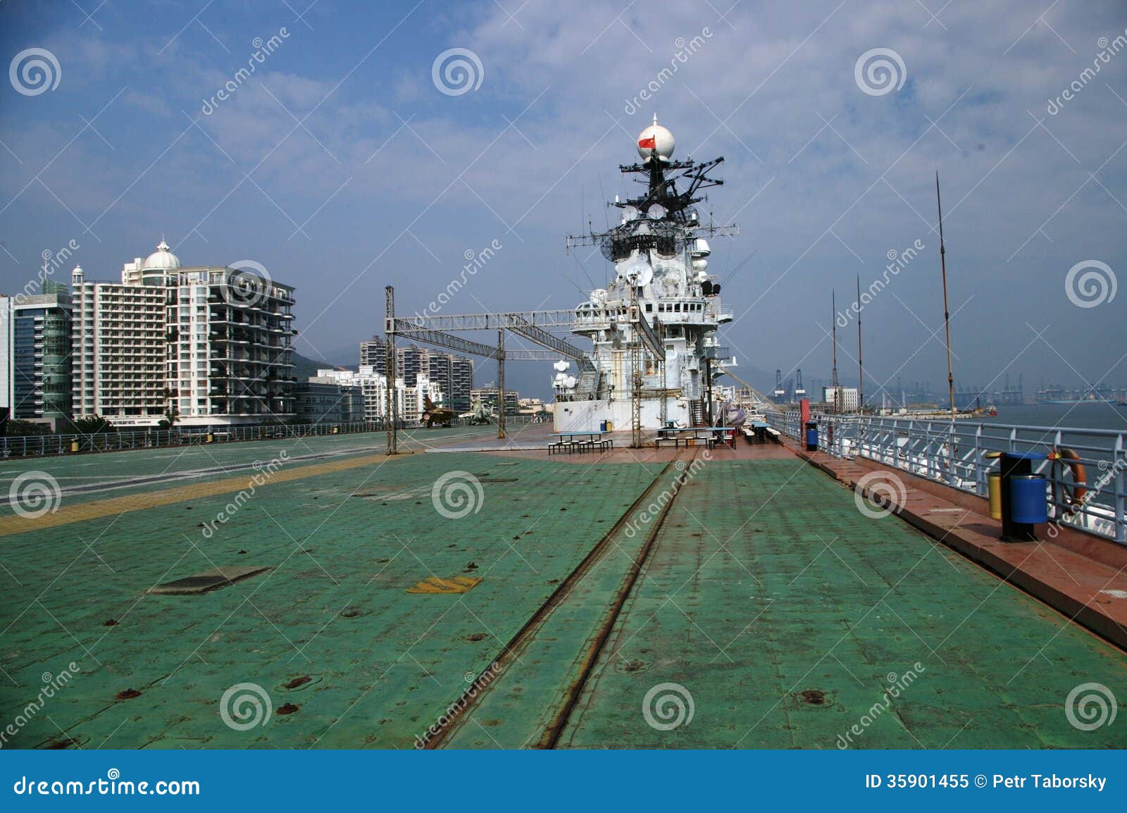 Aircraft Carrier Minsk (China) Editorial Image - Image of russia, world ...