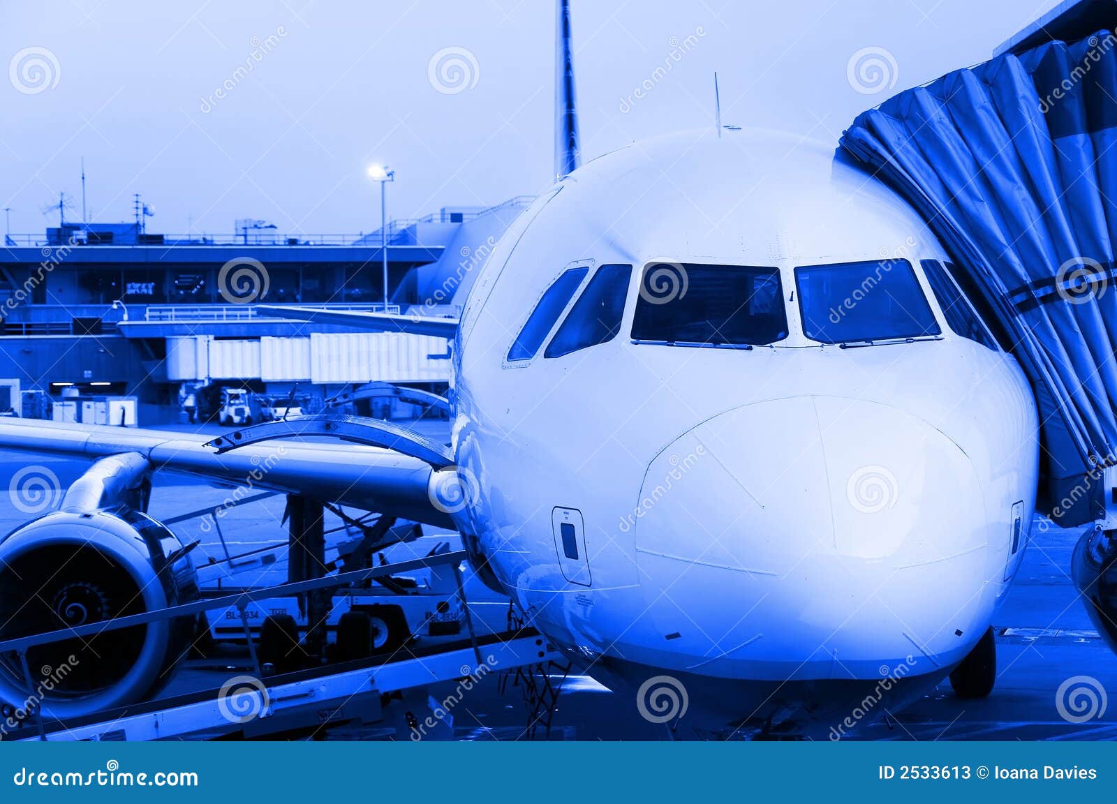 Aircraft close-up stock image. Image of morning, departure - 2533613