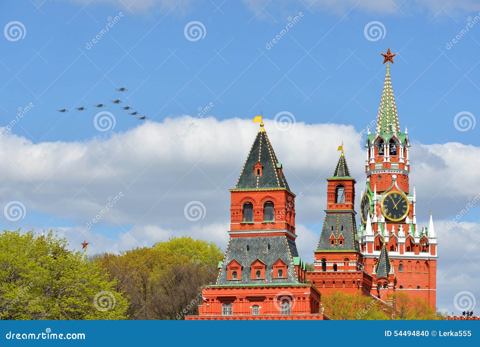 Aircraft Flying Over Kremlin. Moscow Stock Photo - Image of parade ...