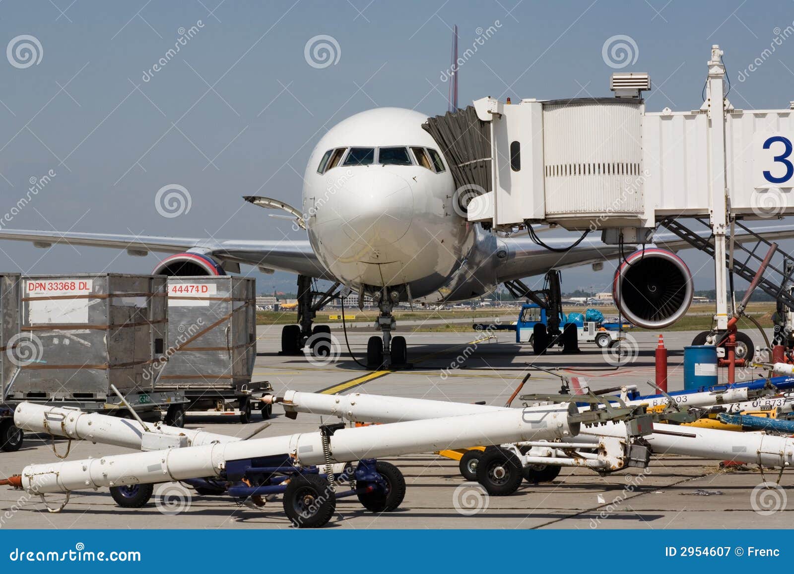 Aircraft On The Ground Picture. Image: 2954607