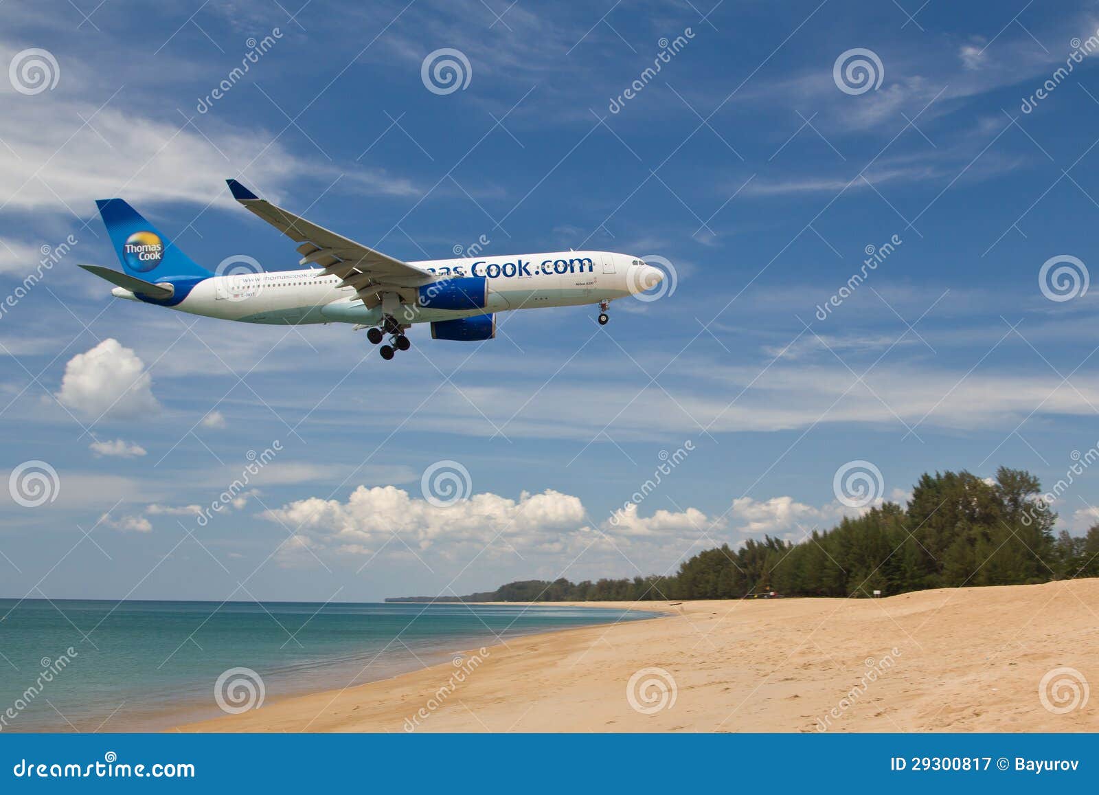 Aircraft landing editorial photography. Image of phuket - 29300817
