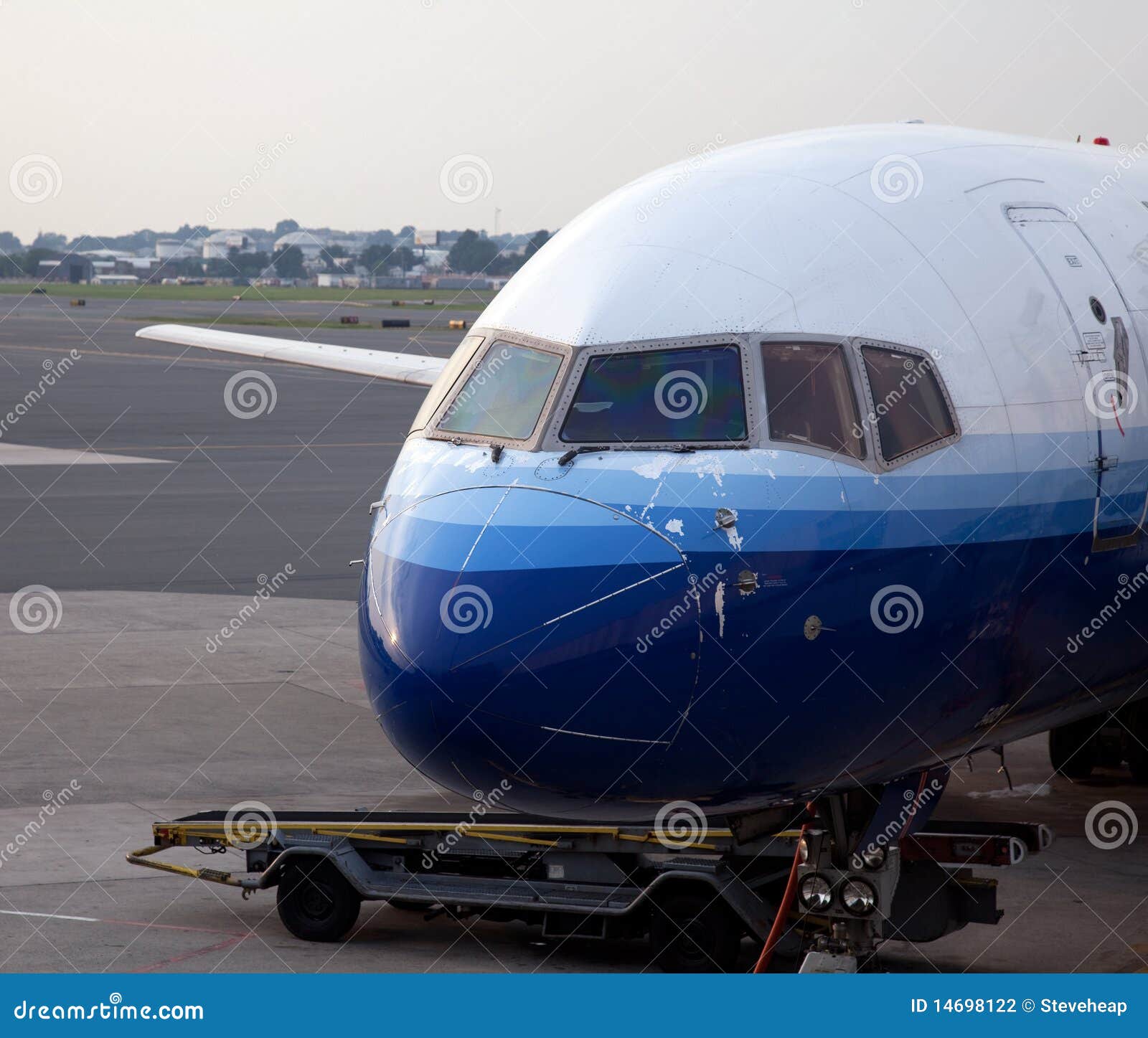 Aircraft nose at gate stock photo. Image of ramp, carrier - 14698122
