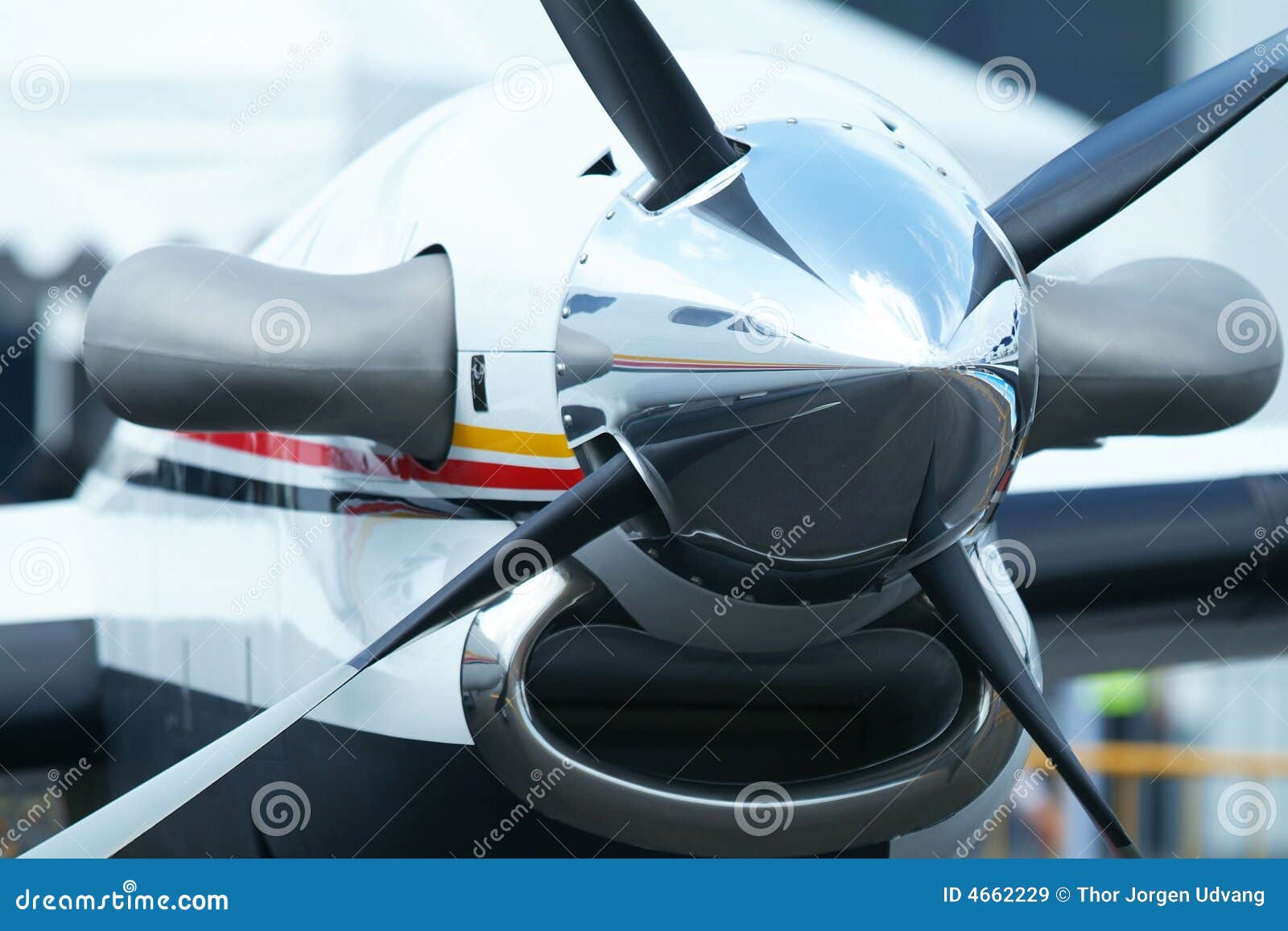 Aircraft propeller stock image. Image of white, aviation - 4662229