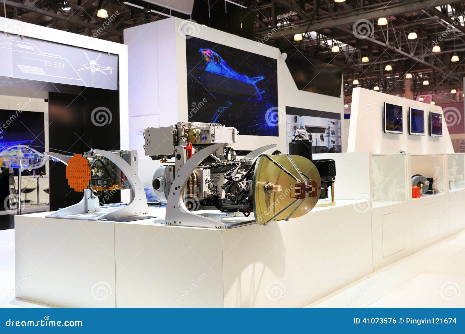 Aircraft radar editorial photo. Image of single, system - 41073576