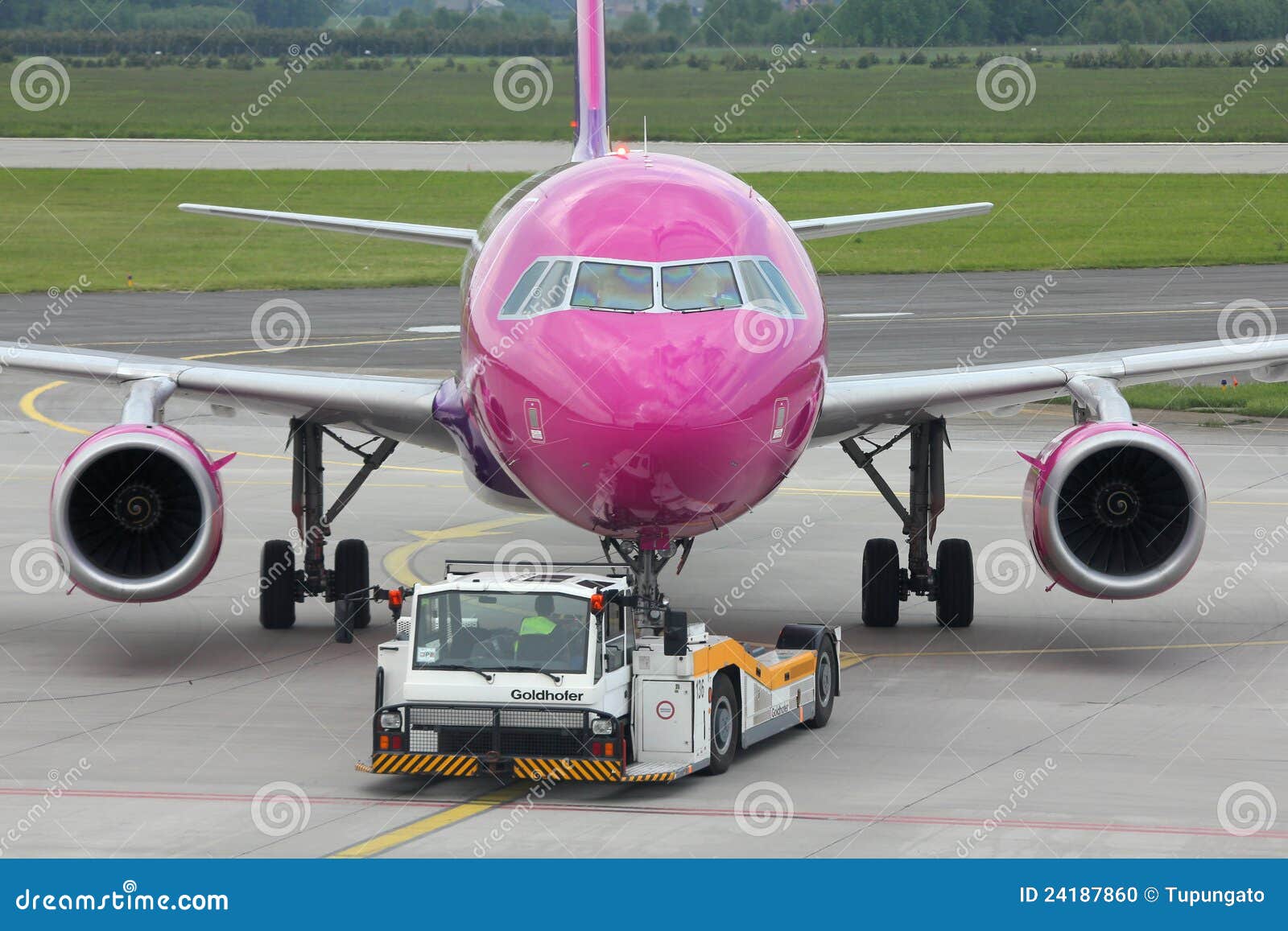 Aircraft tug editorial image. Image of transport, pushback - 24187860