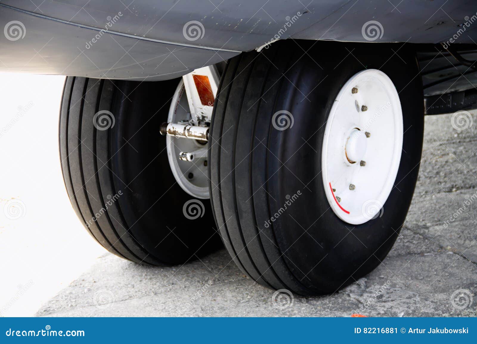 Aircraft wheels stock image. Image of indoors, engine - 82216881