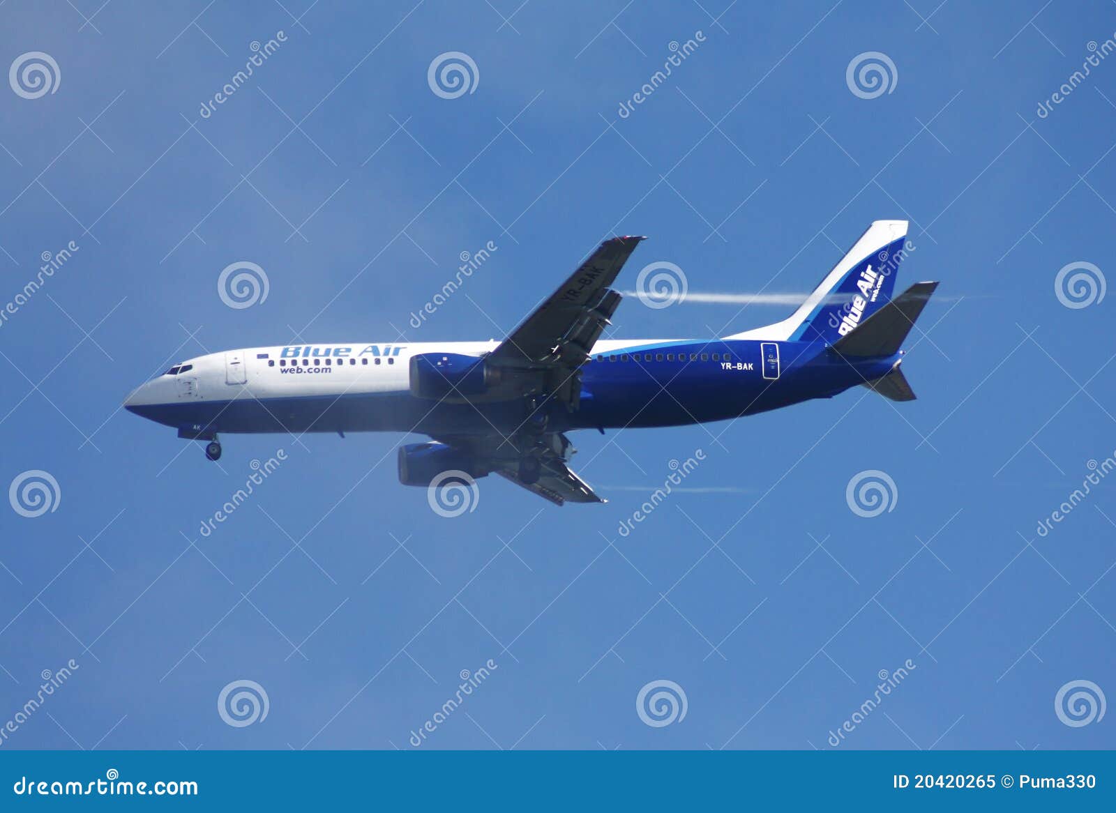 Aire azul Boeing 737 imagen editorial. Imagen de toma - 20420265