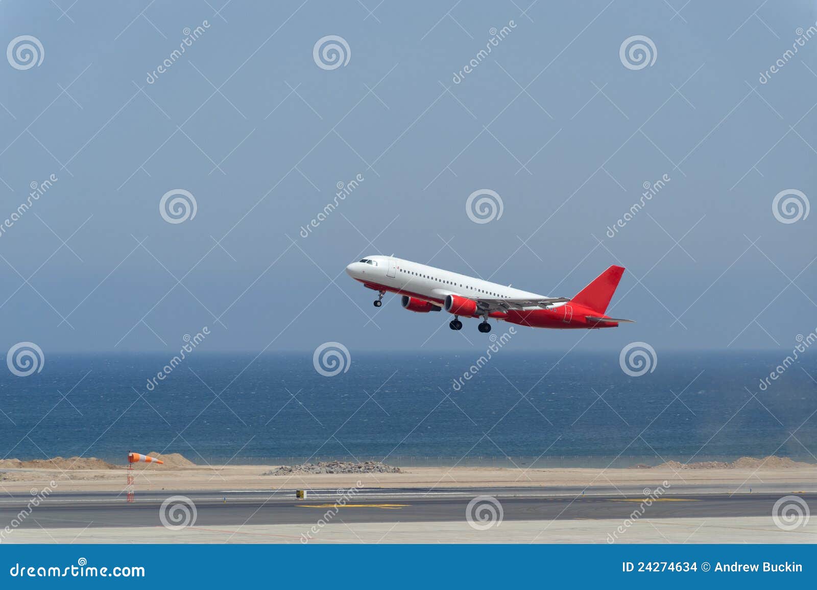 Airoplane stock photo. Image of descend, arrive, aircraft - 24274634