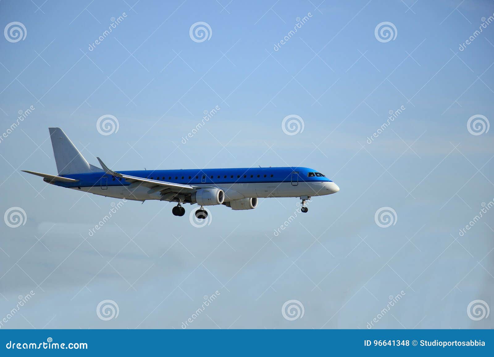 Airplane Approaching Runway Stock Photo - Image of approaching ...