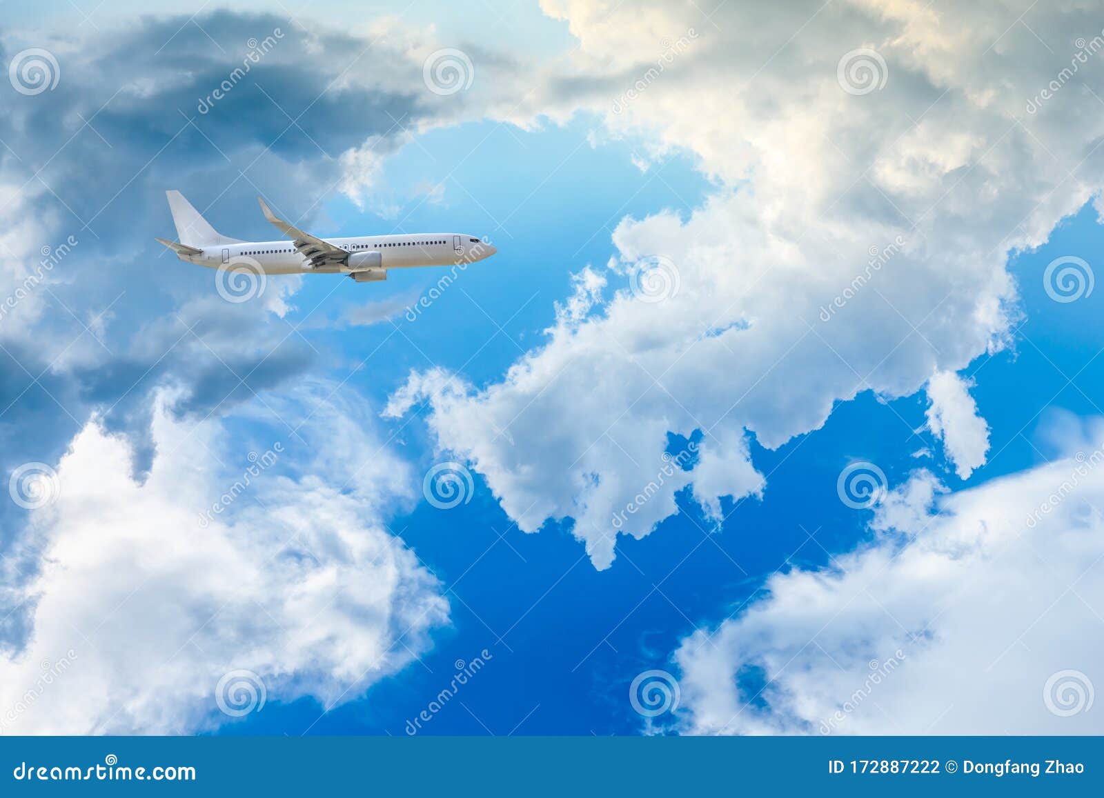 Airplane and Beautiful Sky in Spring Stock Photo - Image of jetliner ...