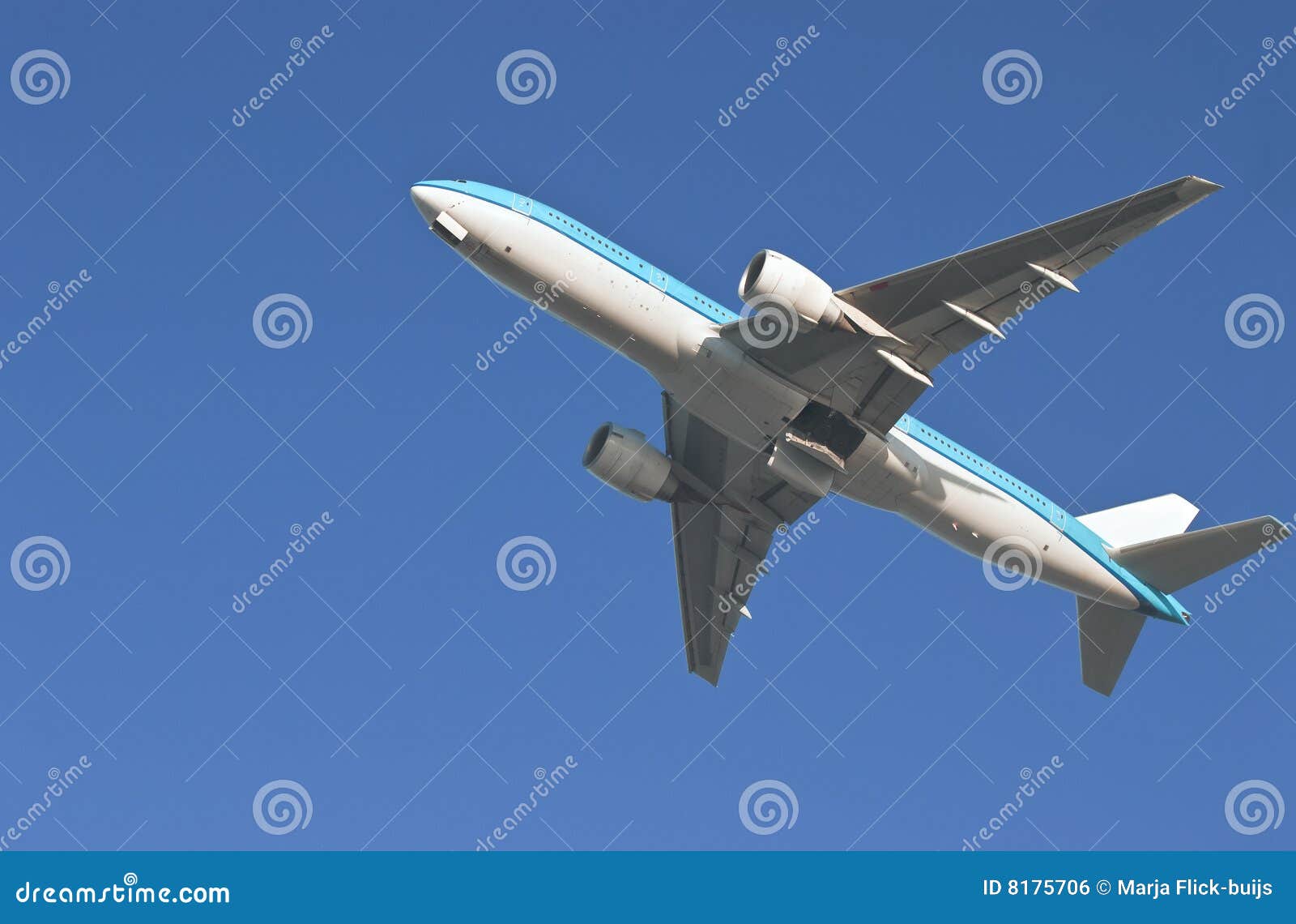 Airplane departing stock photo. Image of climbing, flight - 8175706