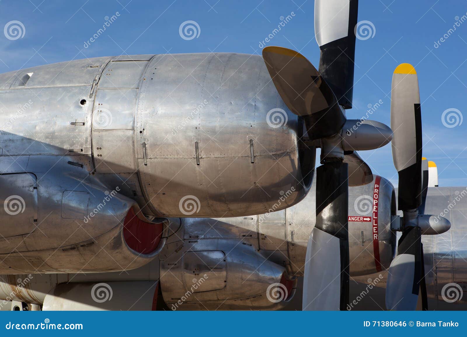 Airplane Engine and Propeller Closeup Editorial Photo - Image of ...