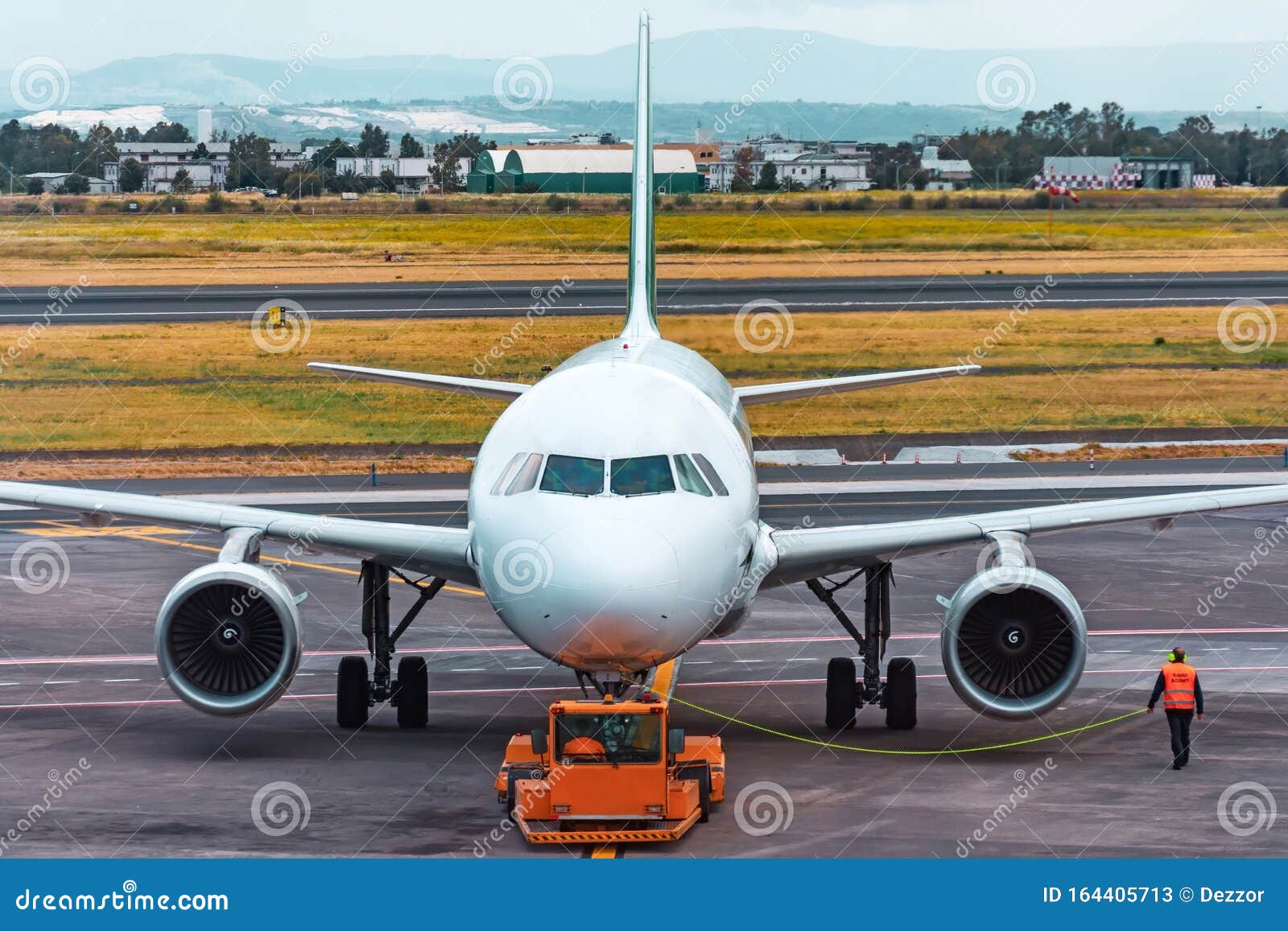 Airplane Execute Ramp Agent Accompanies Push Back Operation at Airport ...