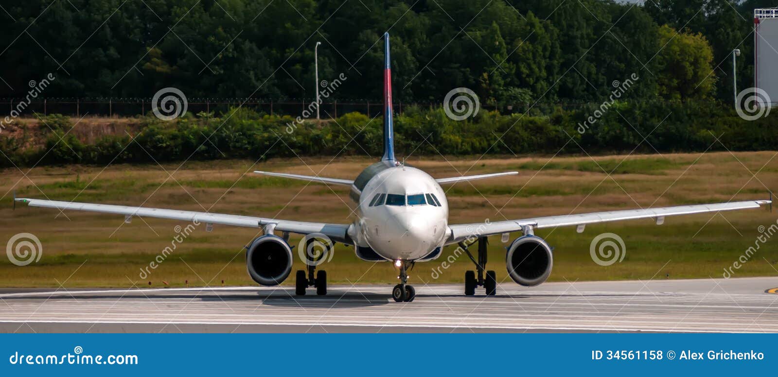 Airplane Front Close-up View Stock Photo - Image of departure, fuselage ...