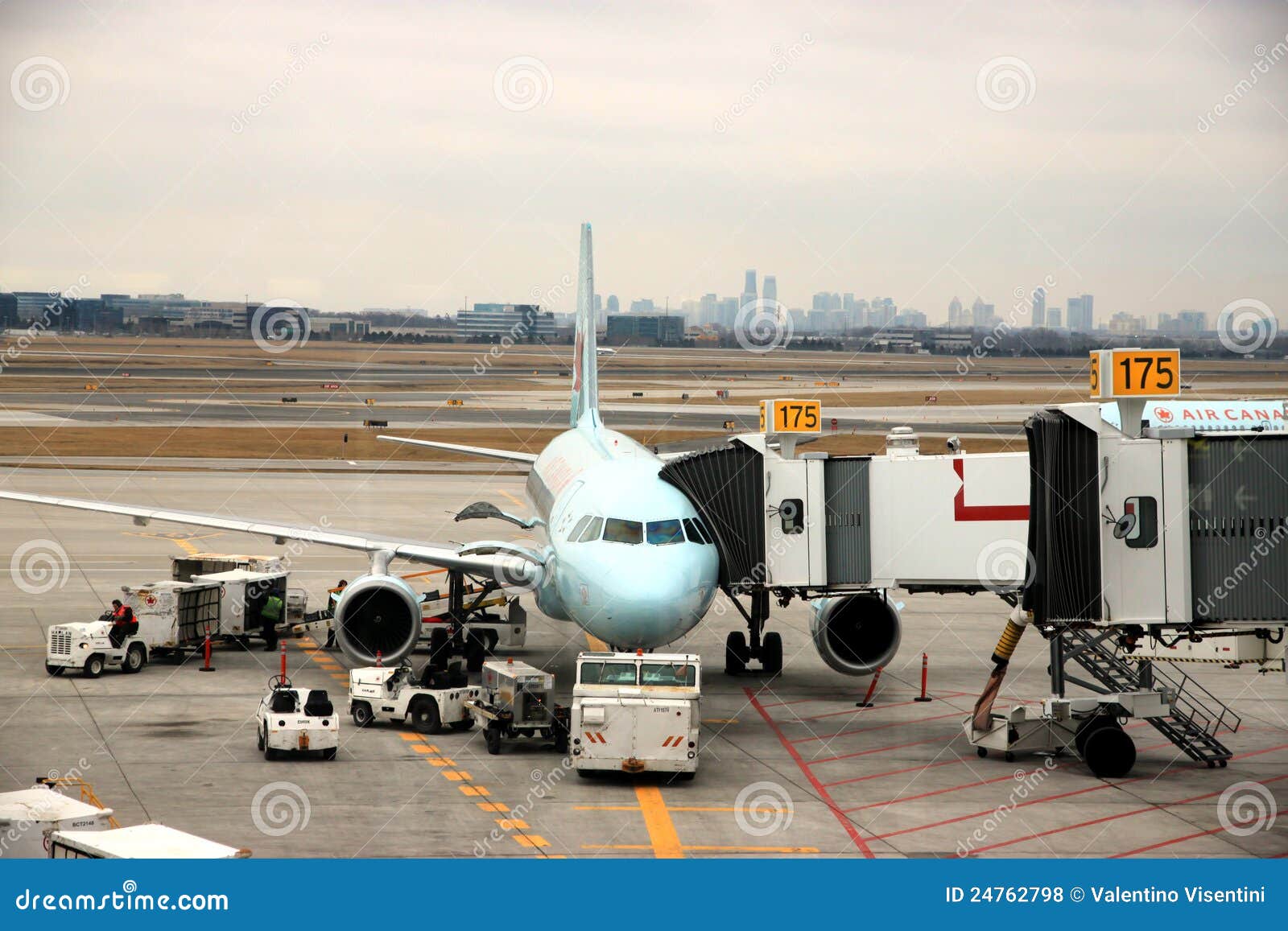 Airplane at the Gate editorial stock photo. Image of gate - 24762798