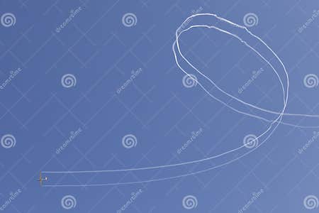 Airplane loop stock photo. Image of plane, aircraft, engine - 31204504