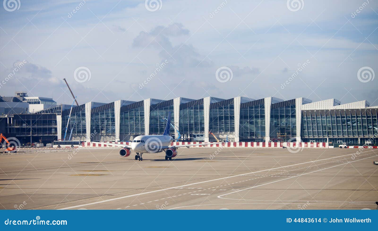 Airplane Outside the Terminal Editorial Stock Image - Image of ...
