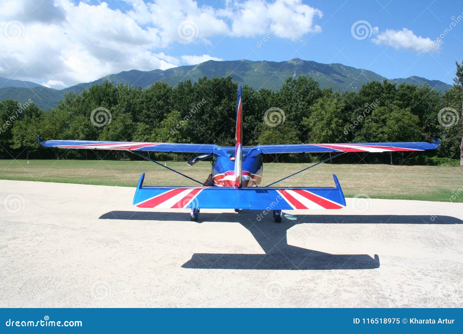 Airplane presentation editorial image. Image of expozition - 116518975
