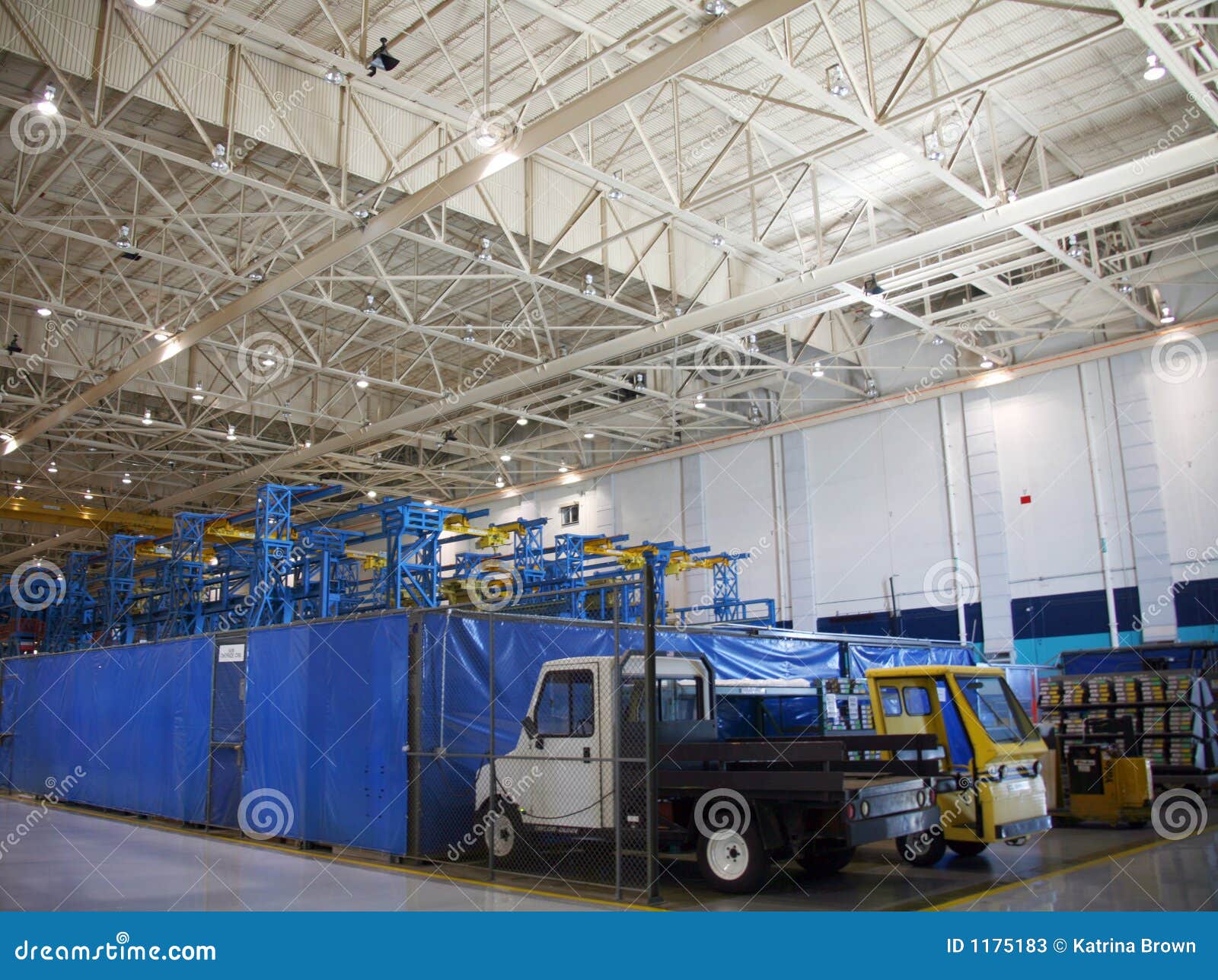 Airplane Production Factory Stock Image - Image of cargo, hanger: 1175183