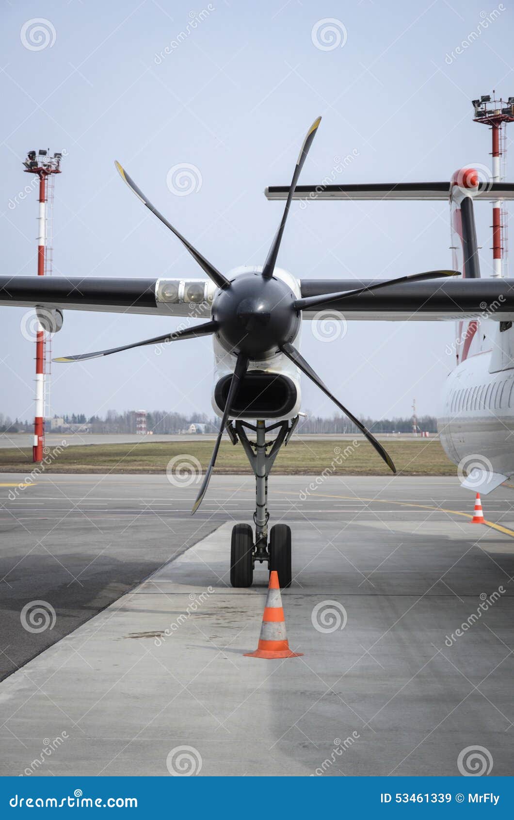 Airplane propeller engine stock image. Image of clear - 53461339