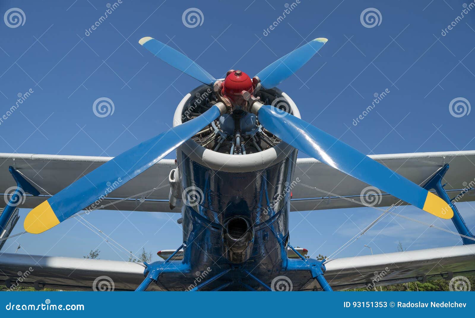 Airplane propeller view stock image. Image of blue, engine - 93151353