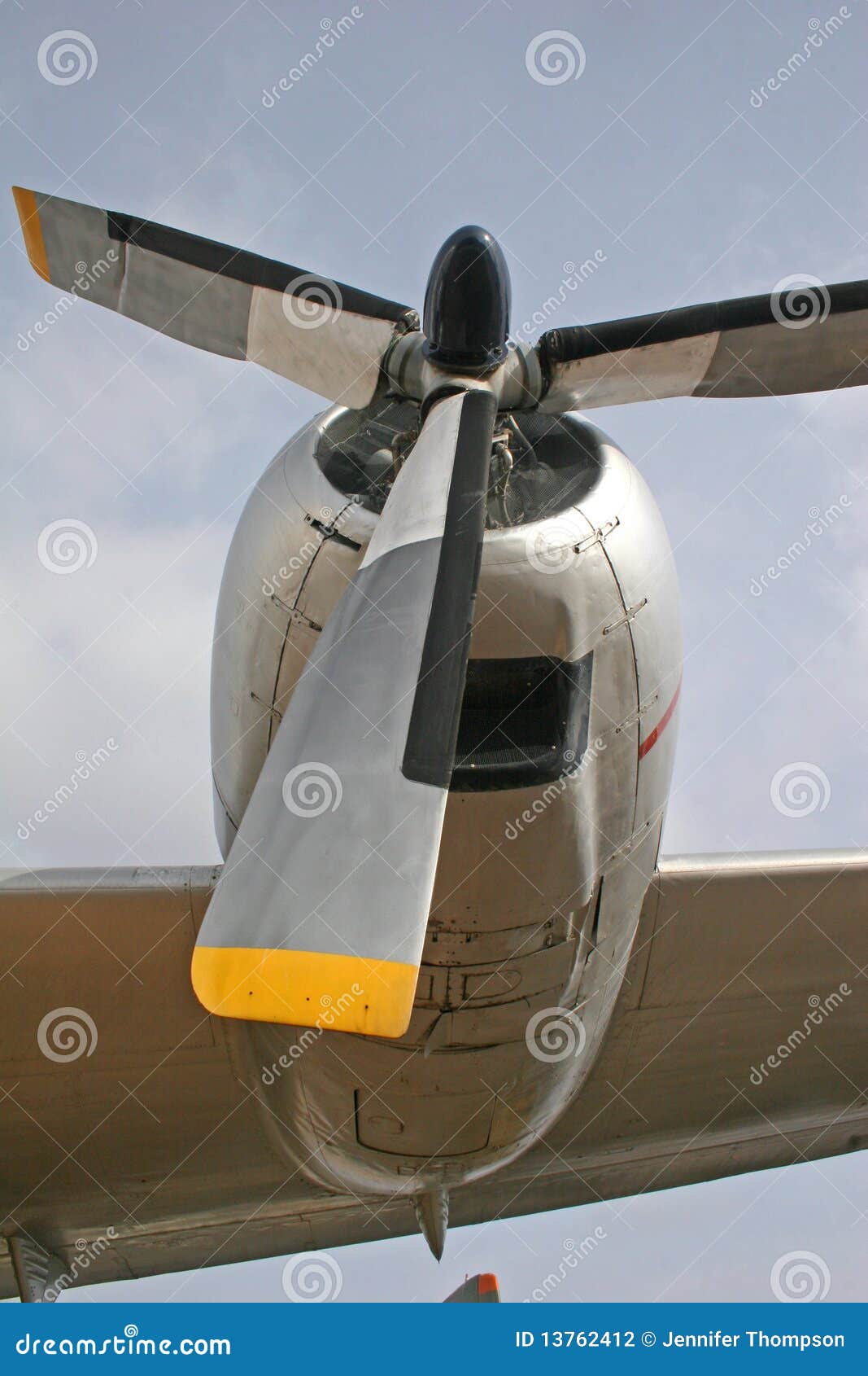 Airplane propellor stock photo. Image of landing, airplane - 13762412