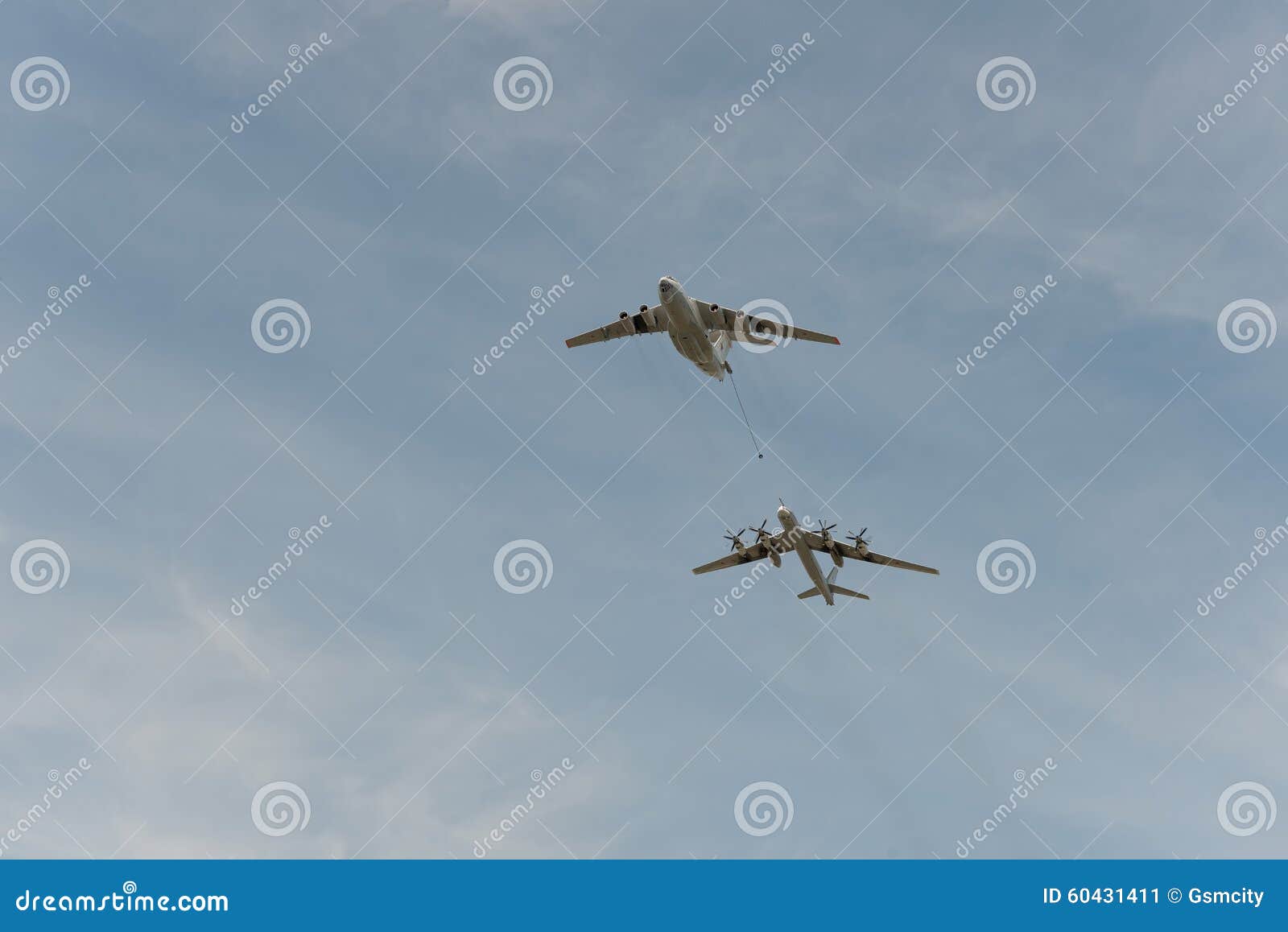 Airplane refueling editorial photo. Image of fuel, support - 60431411