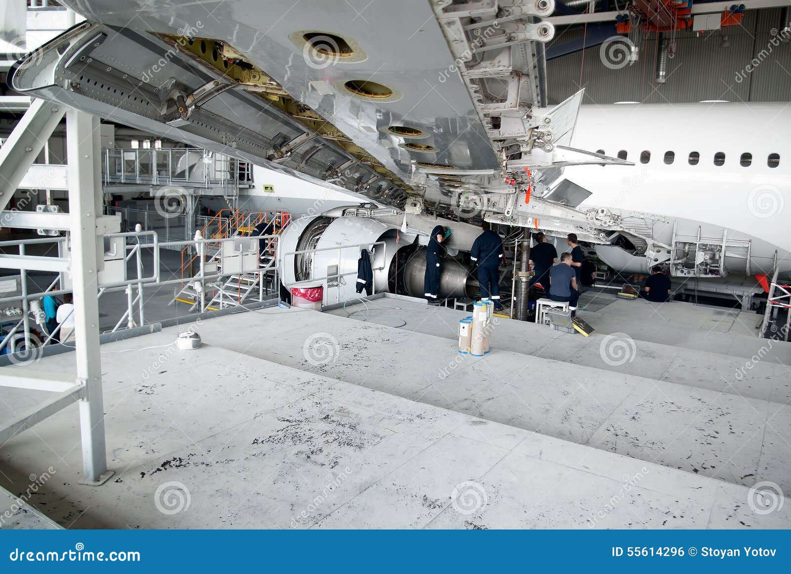 Airplane Repair and Modernisation Editorial Photo - Image of plane ...